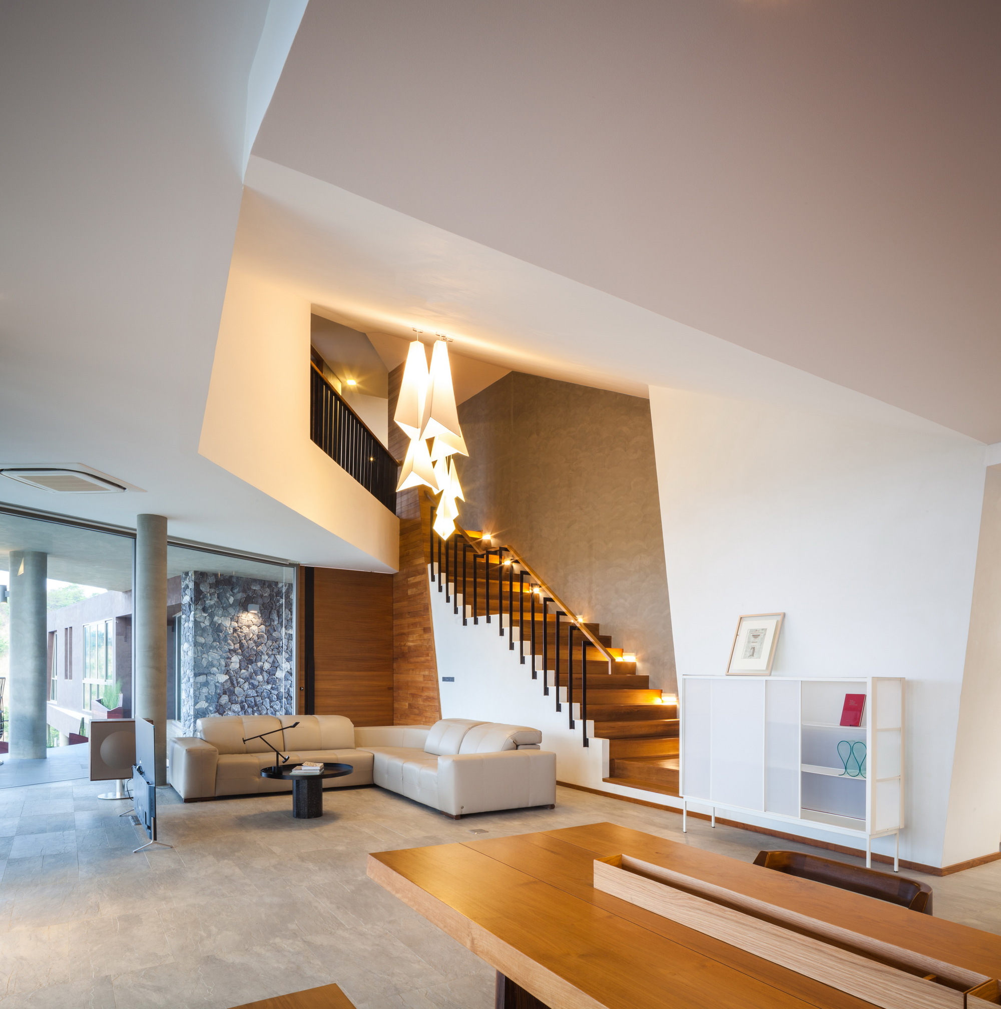 Gallery of Overlapping House / VaSLab Architecture - 3