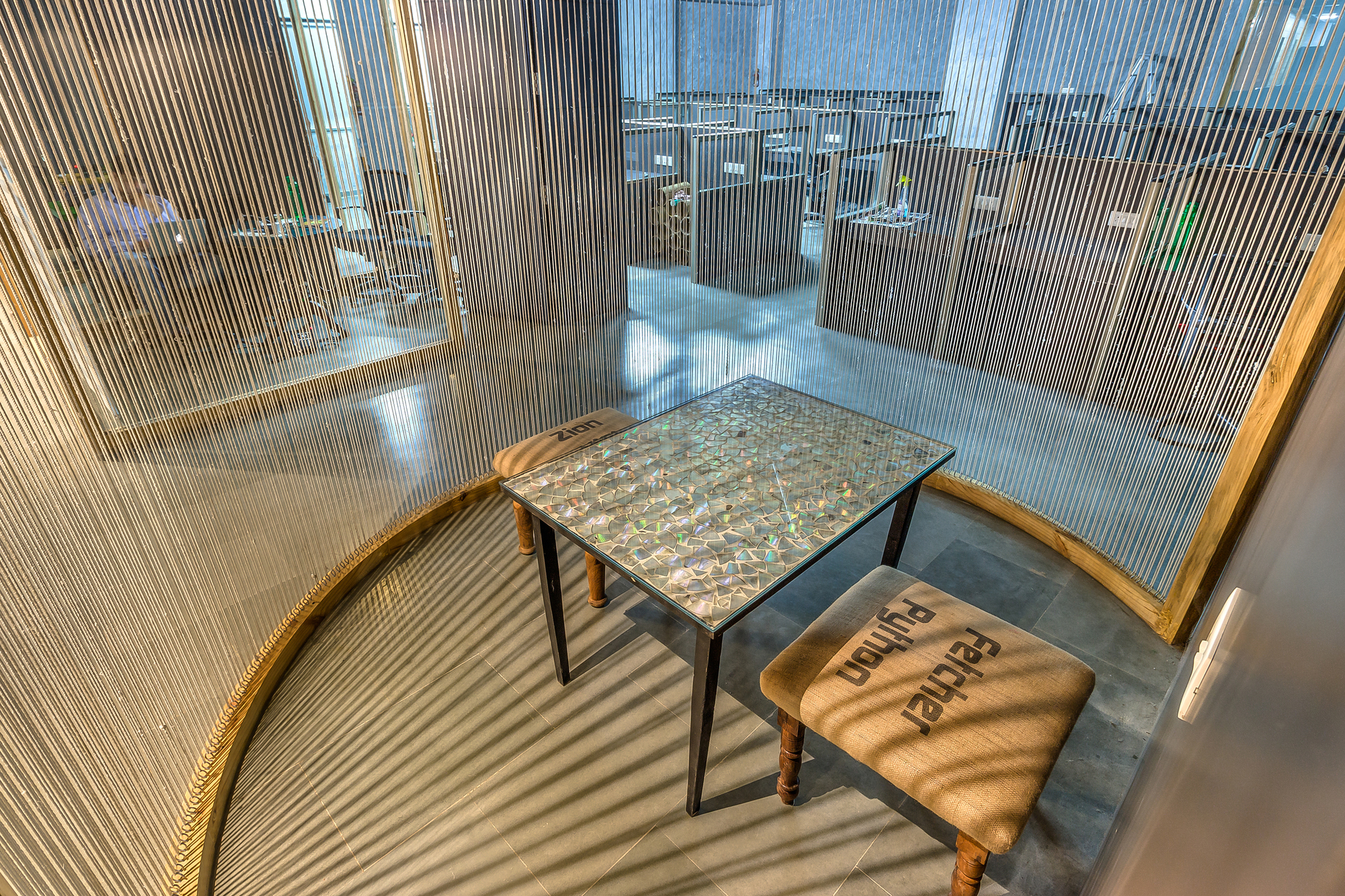 Gallery of Peacock Technology / .DWG - 16