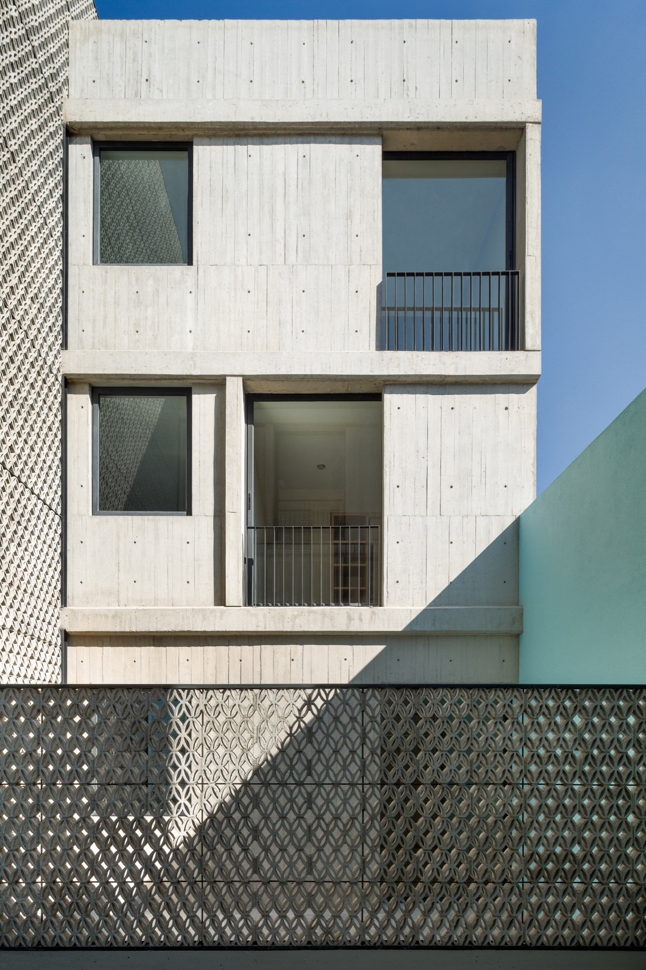 Galería de Vivienda Portales / Fernanda Canales - 2