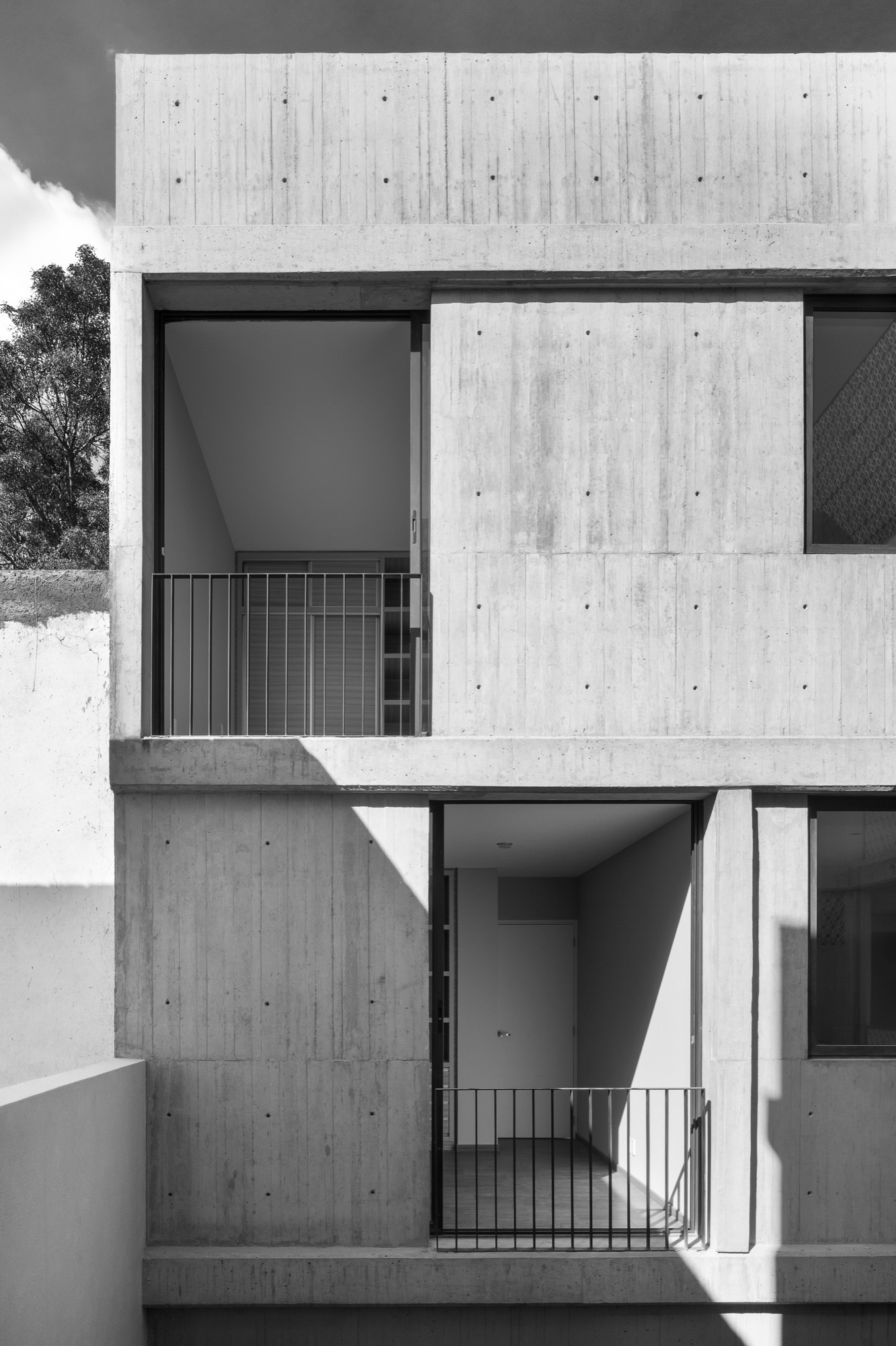 Galería de Vivienda Portales / Fernanda Canales - 9
