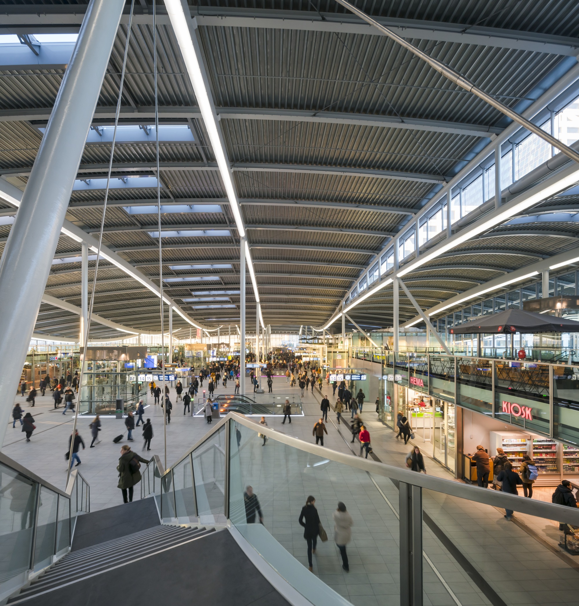 Gallery of Utrecht Central Station / Benthem Crouwel Architects - 12