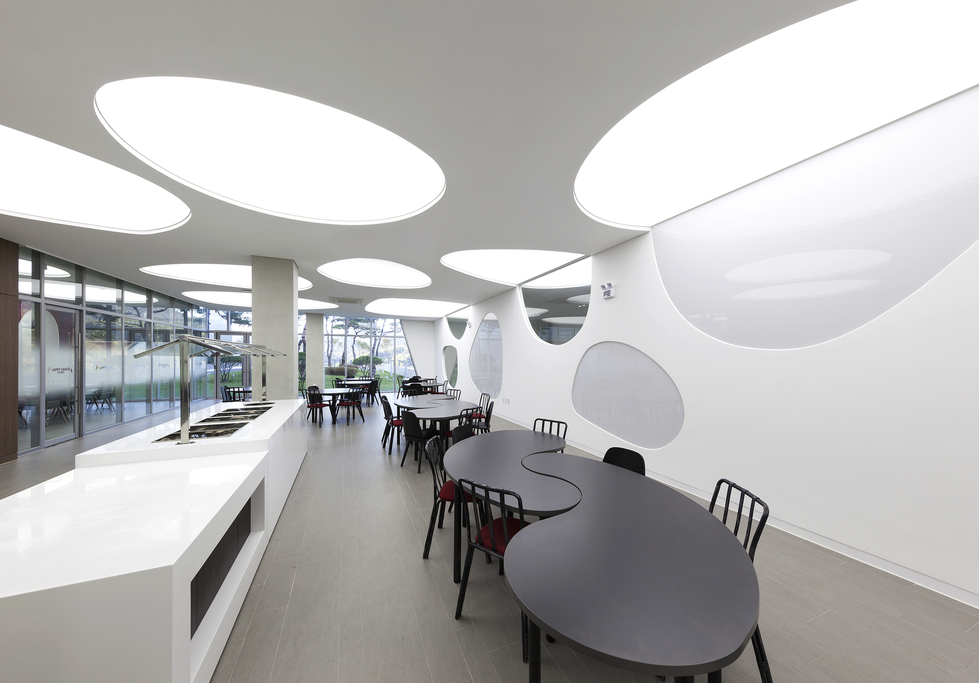 Gallery of Harim Pet Food Factory & Visitor's Center / The Beck Group - 2