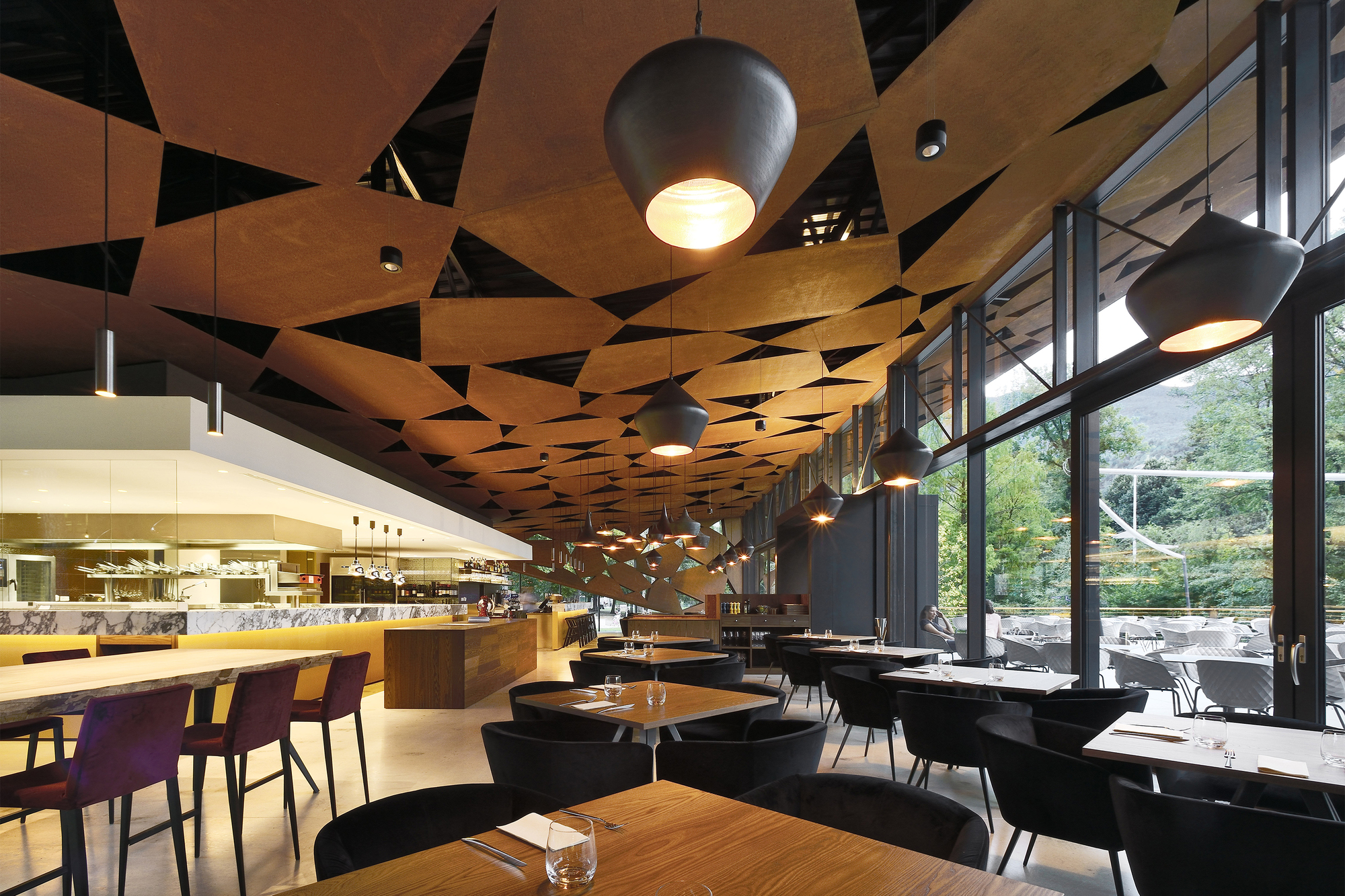 Gallery of Restaurant Brix 0.1 / Markus Tauber Architectura - 2
