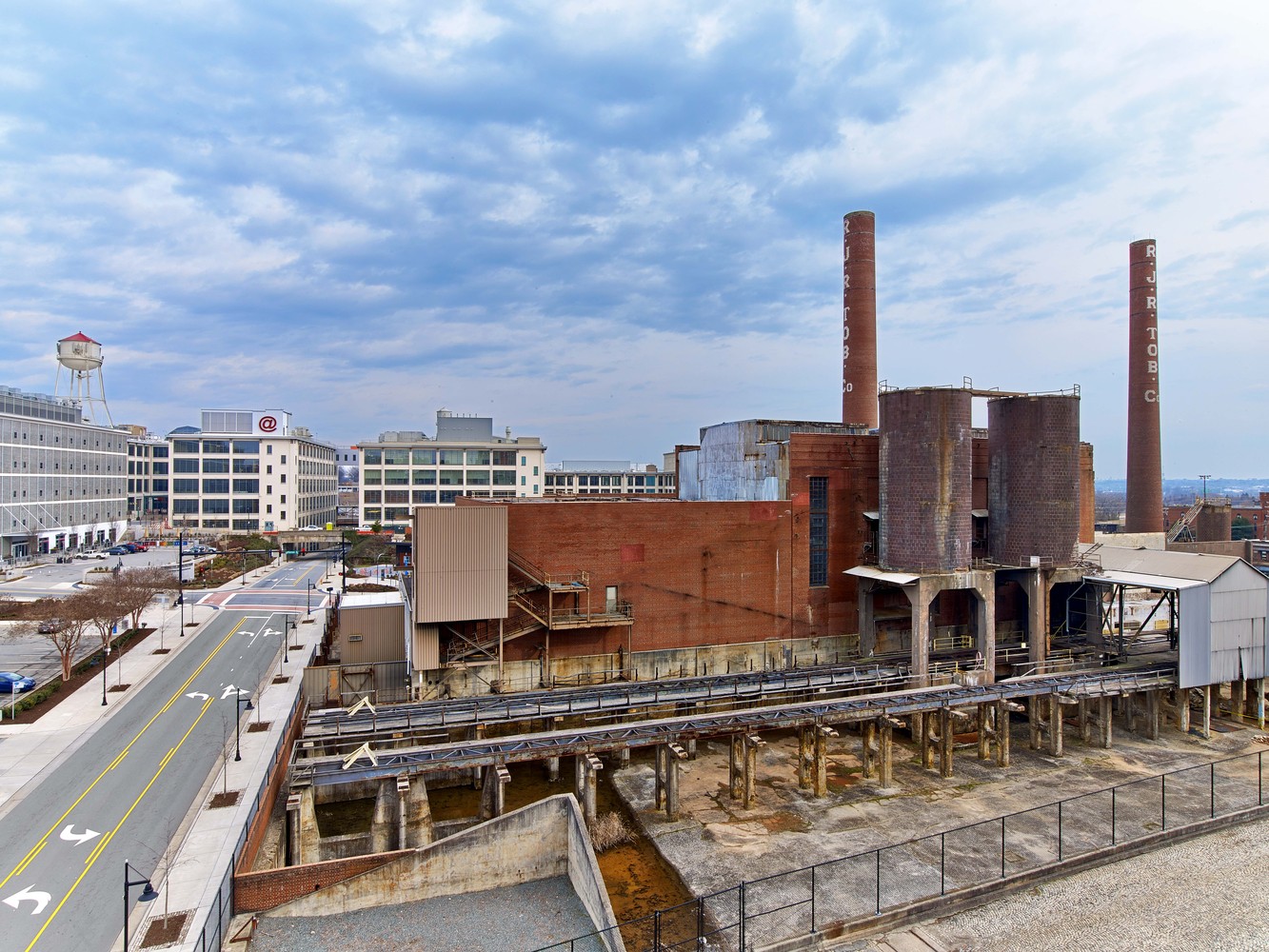 Gallery of MullenLowe / TPG Architecture - 9