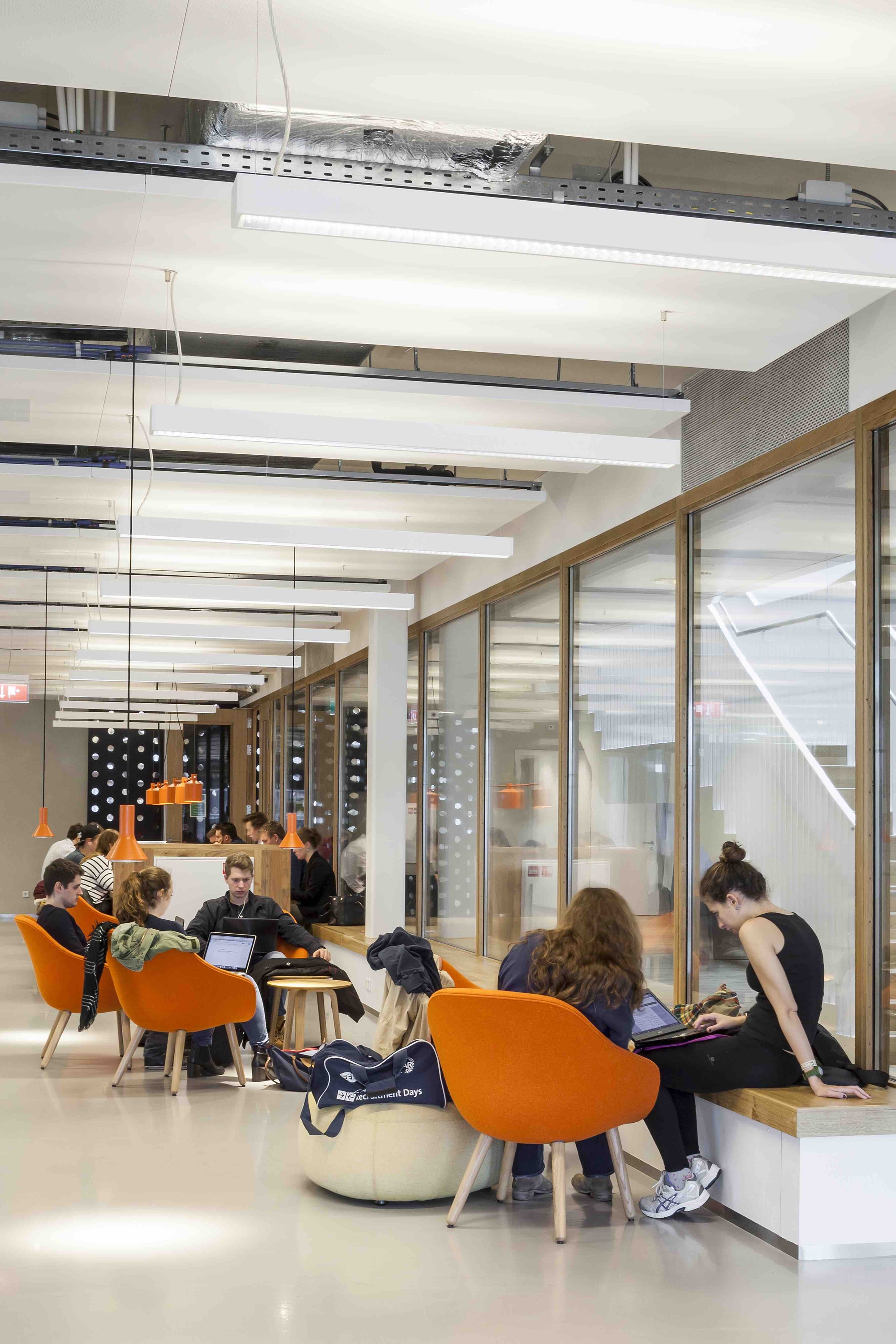 Gallery of Polak Building / Paul de Ruiter Architects - 7