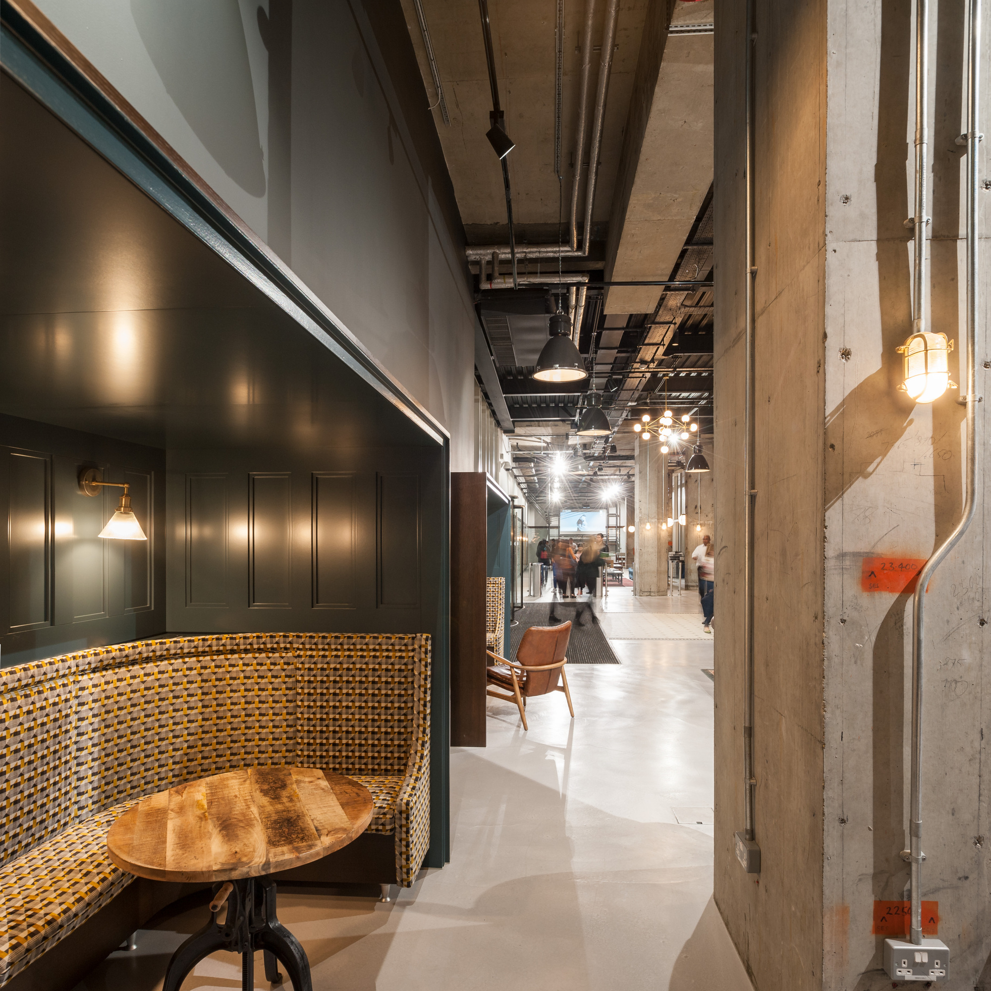 Gallery of Chapter Living Kings Cross / Tigg + Coll Architects - 14