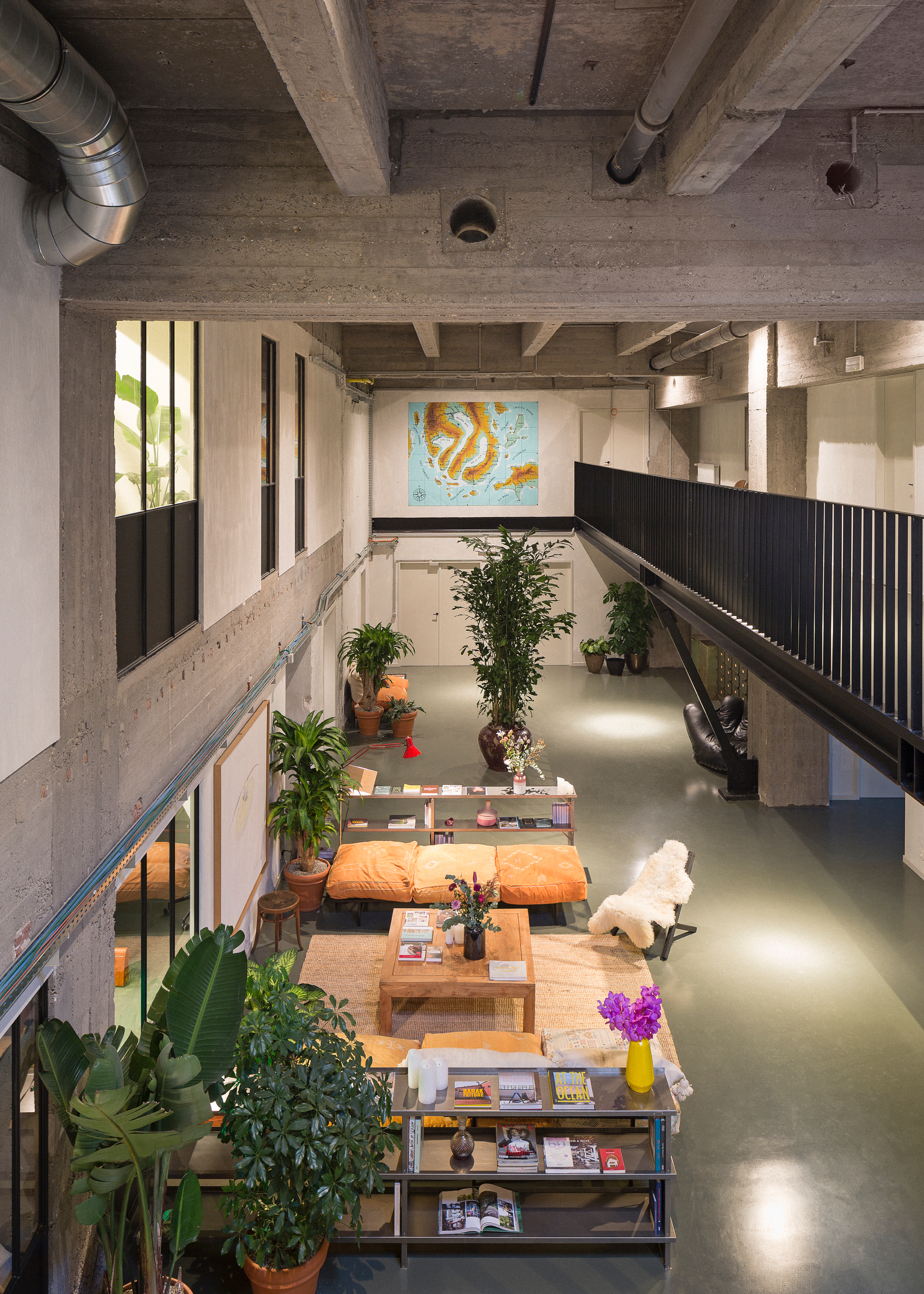 Gallery of Fosbury & Sons Co-Work / GOING EAST - 37