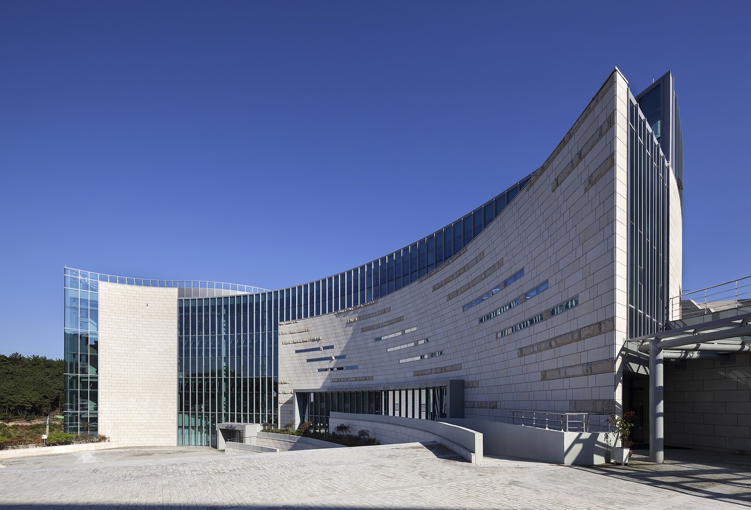 Gallery of The Joyful Church / The Beck Group - 2