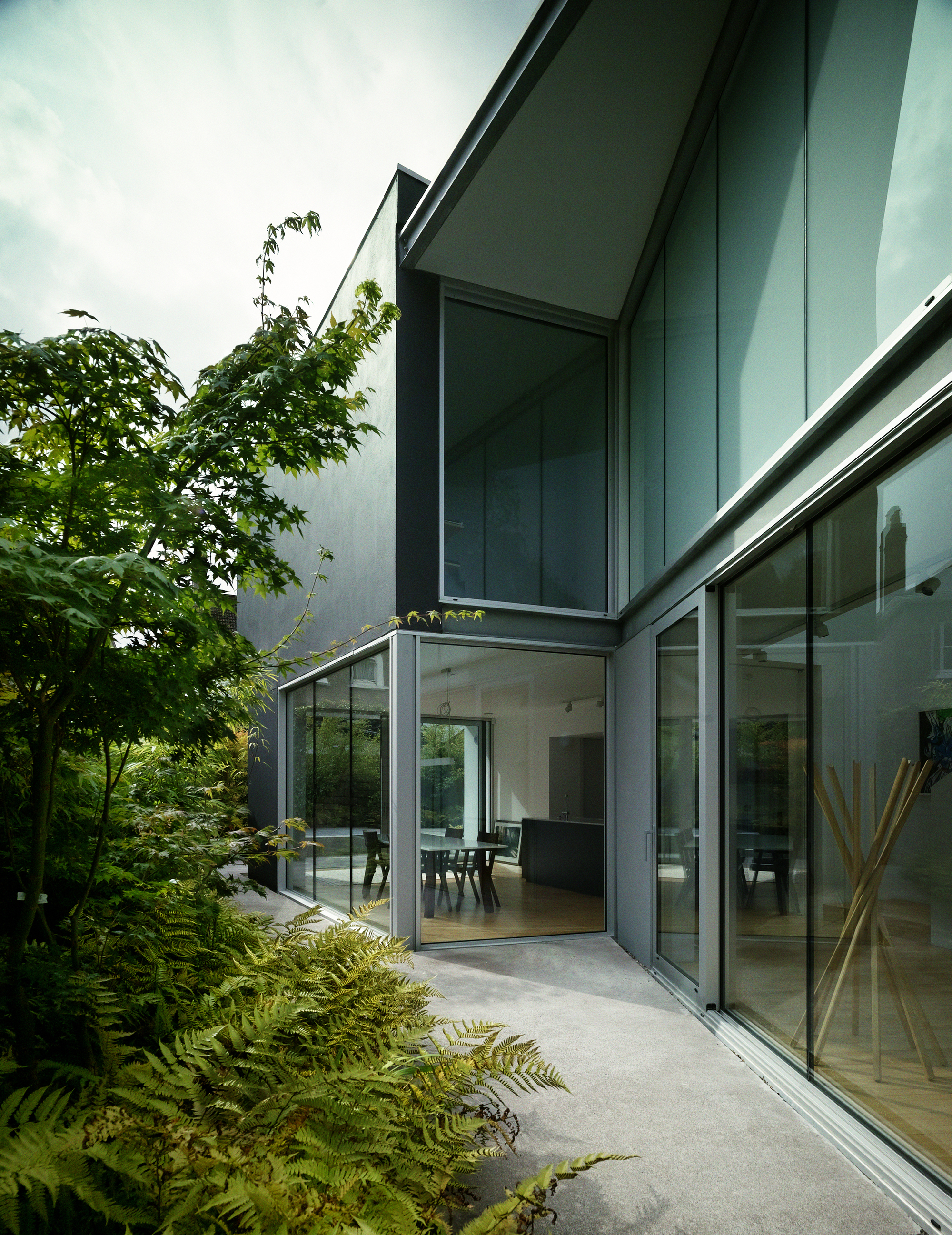 Gallery of Folding House / A2 Architects - 8