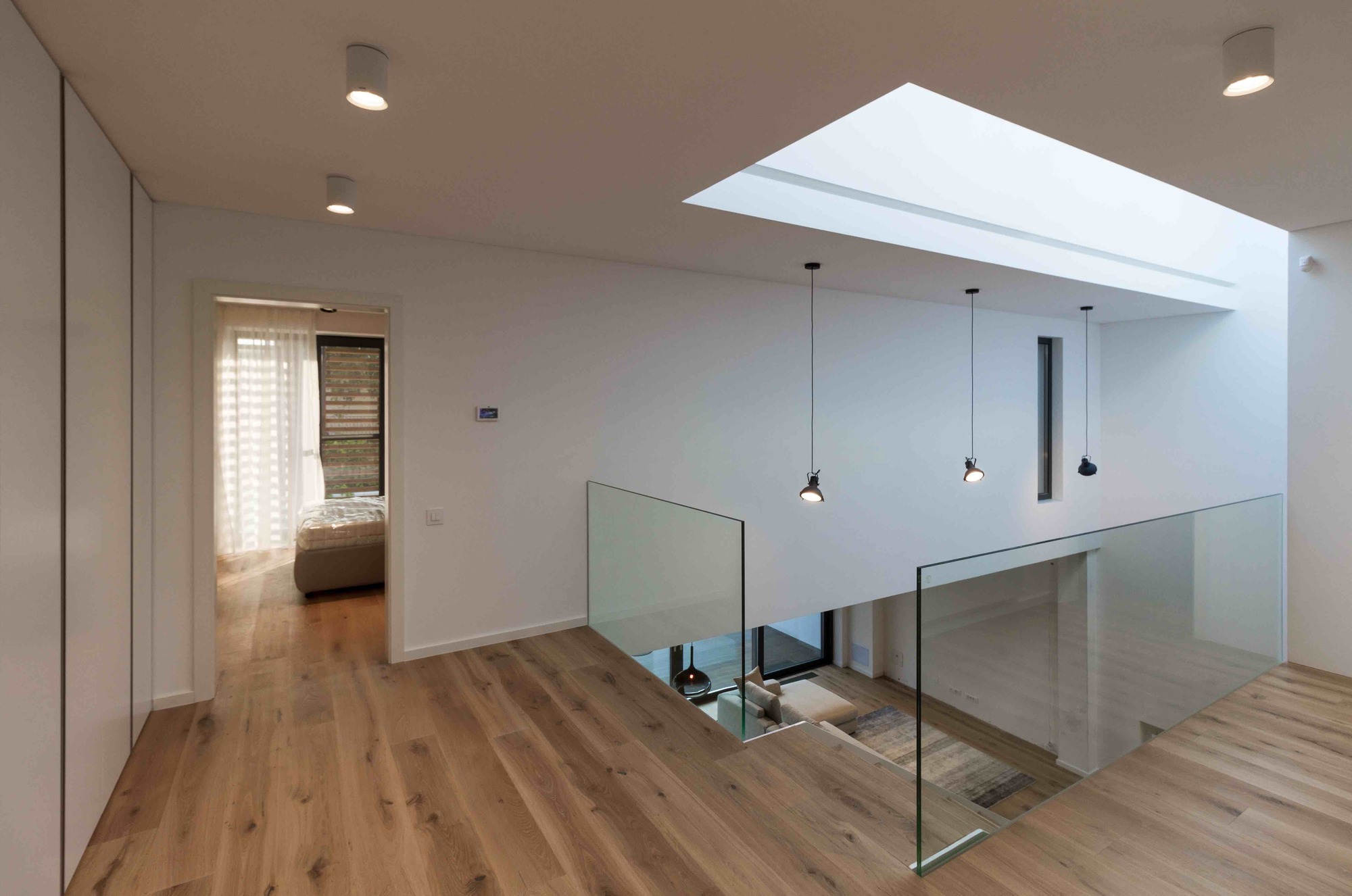 Gallery of JC House / Plus Line Design - 38