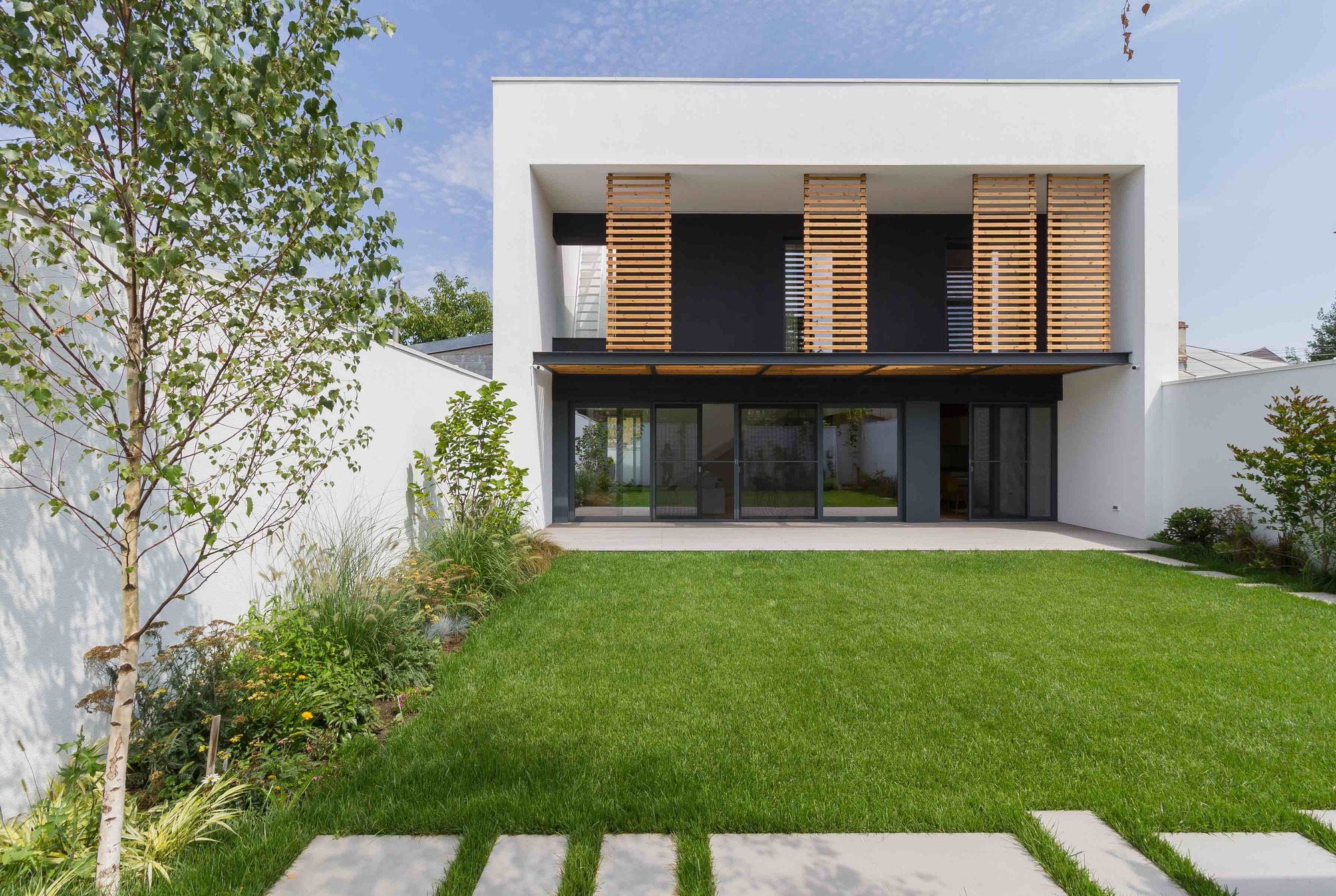 Gallery of JC House / Plus Line Design - 14