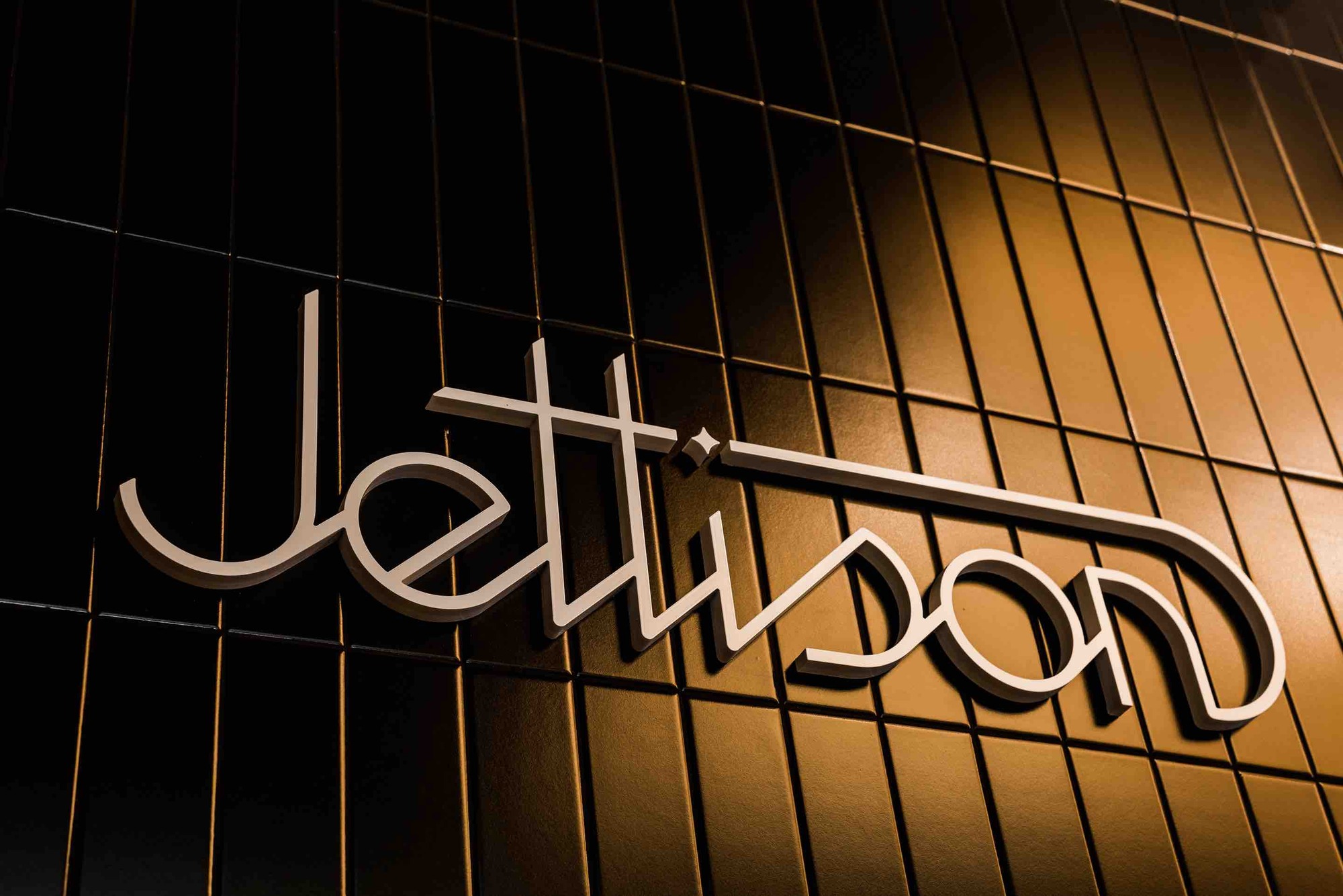 Gallery of Houndstooth Coffee and Jettison Cocktail Bar / OFFICIAL - 23