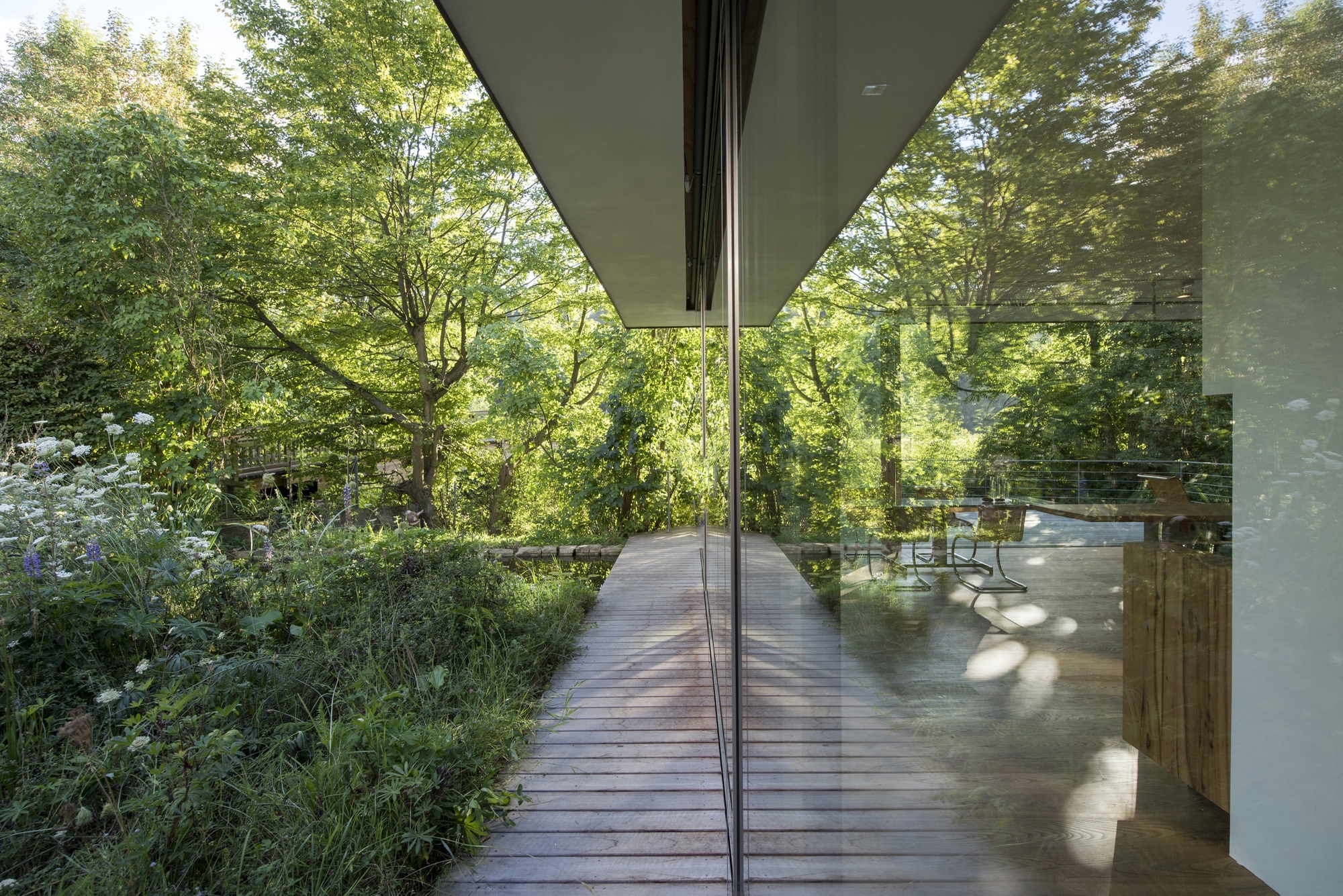 Gallery of This German House Sheds Excess to Provide Peace and Clarity - 7