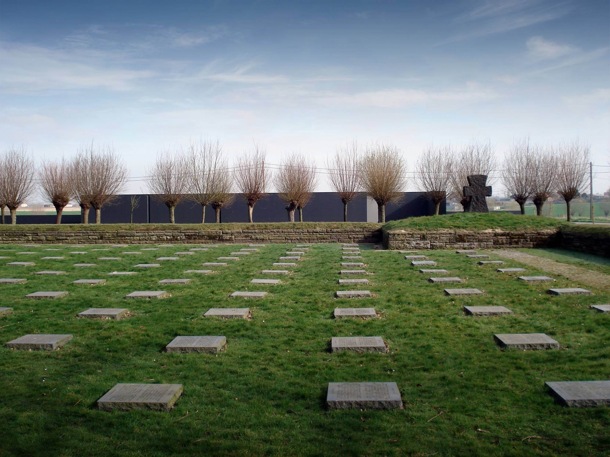 Gallery of Deutscher Soldatenfriedhof Langemark / Govaert & Vanhoutte ...