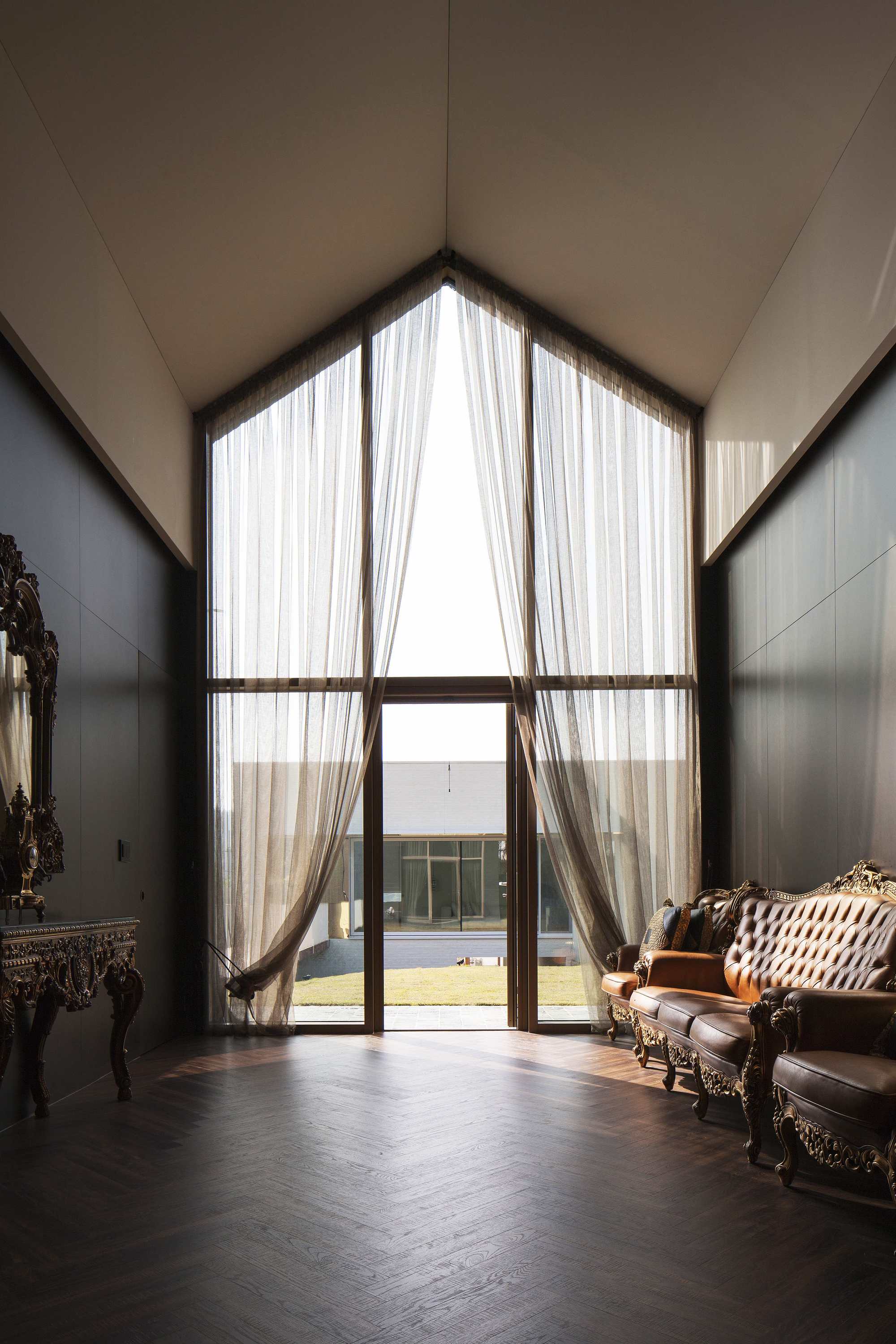 Gallery of B’ house / 100A associates - 3