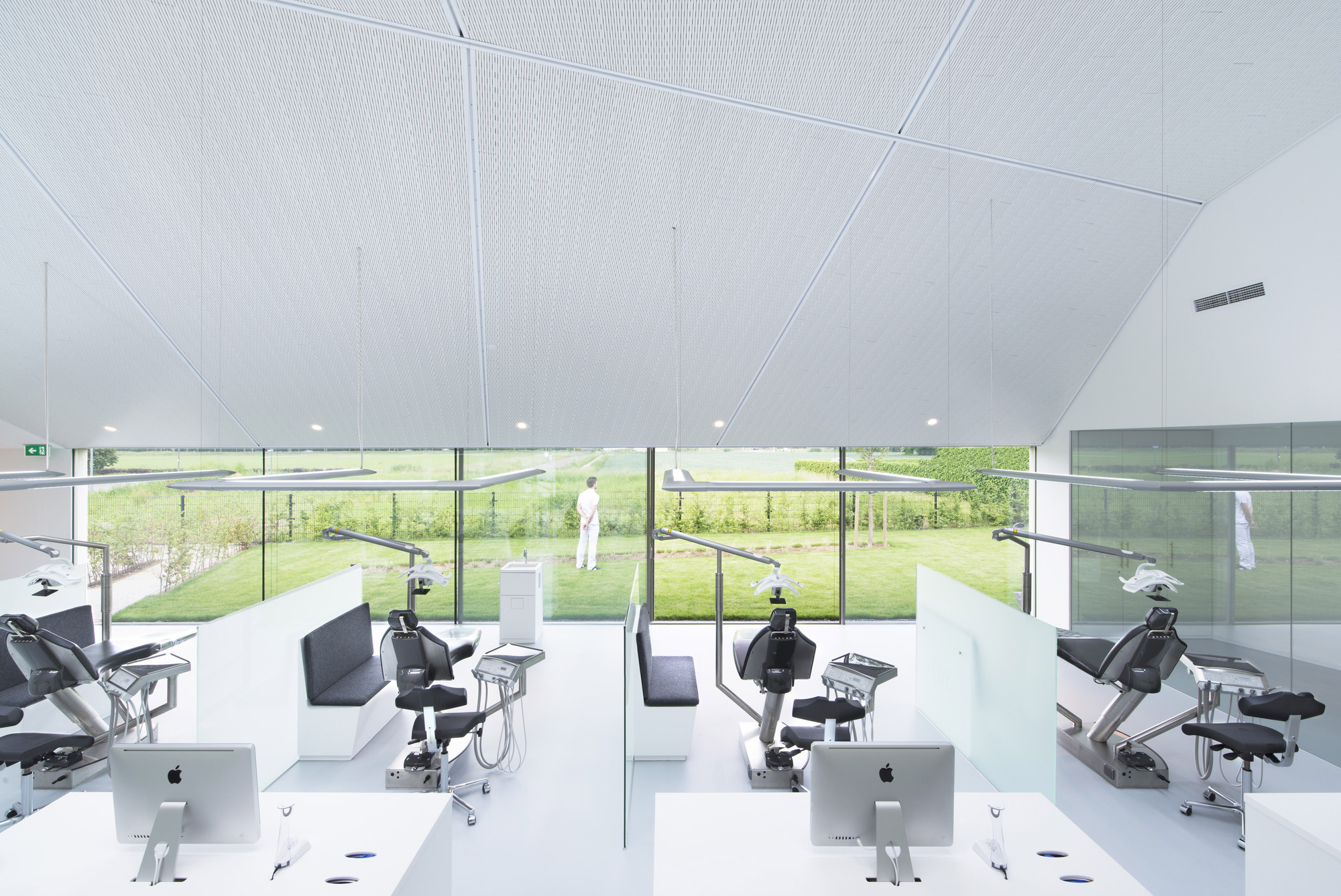 Gallery of Ortho Wijchen / studio PROTOTYPE - 2