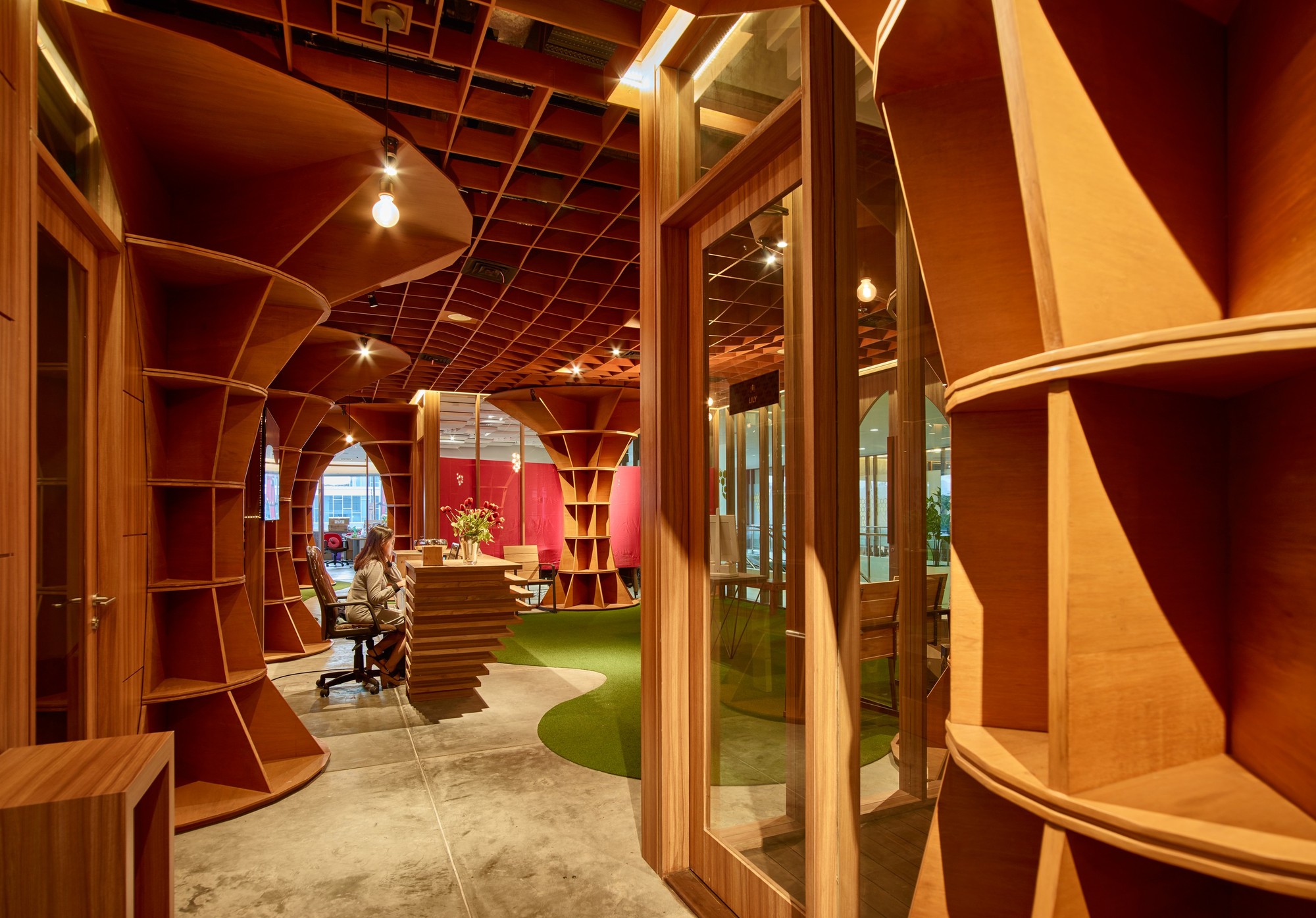 Gallery of Parabolic Plywood Office / Realrich Architecture Workshop - 17