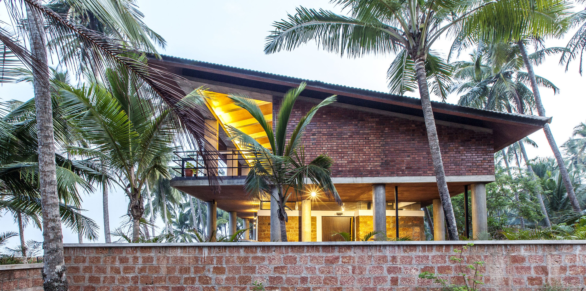 Gallery of Elathur House / PLAYGROUP Studio - 11