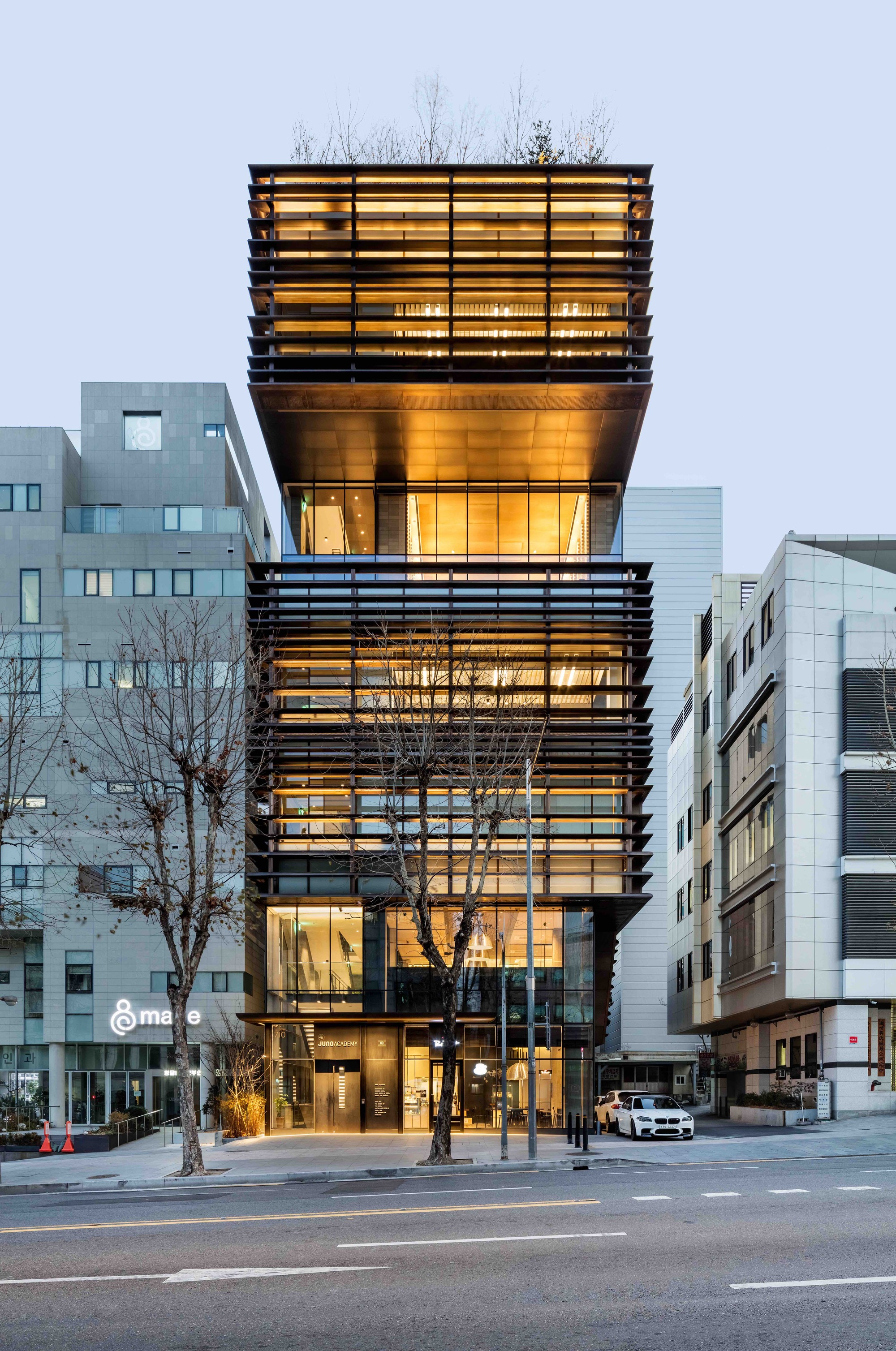 Gallery of Juno Academy / SKM Architects - 9