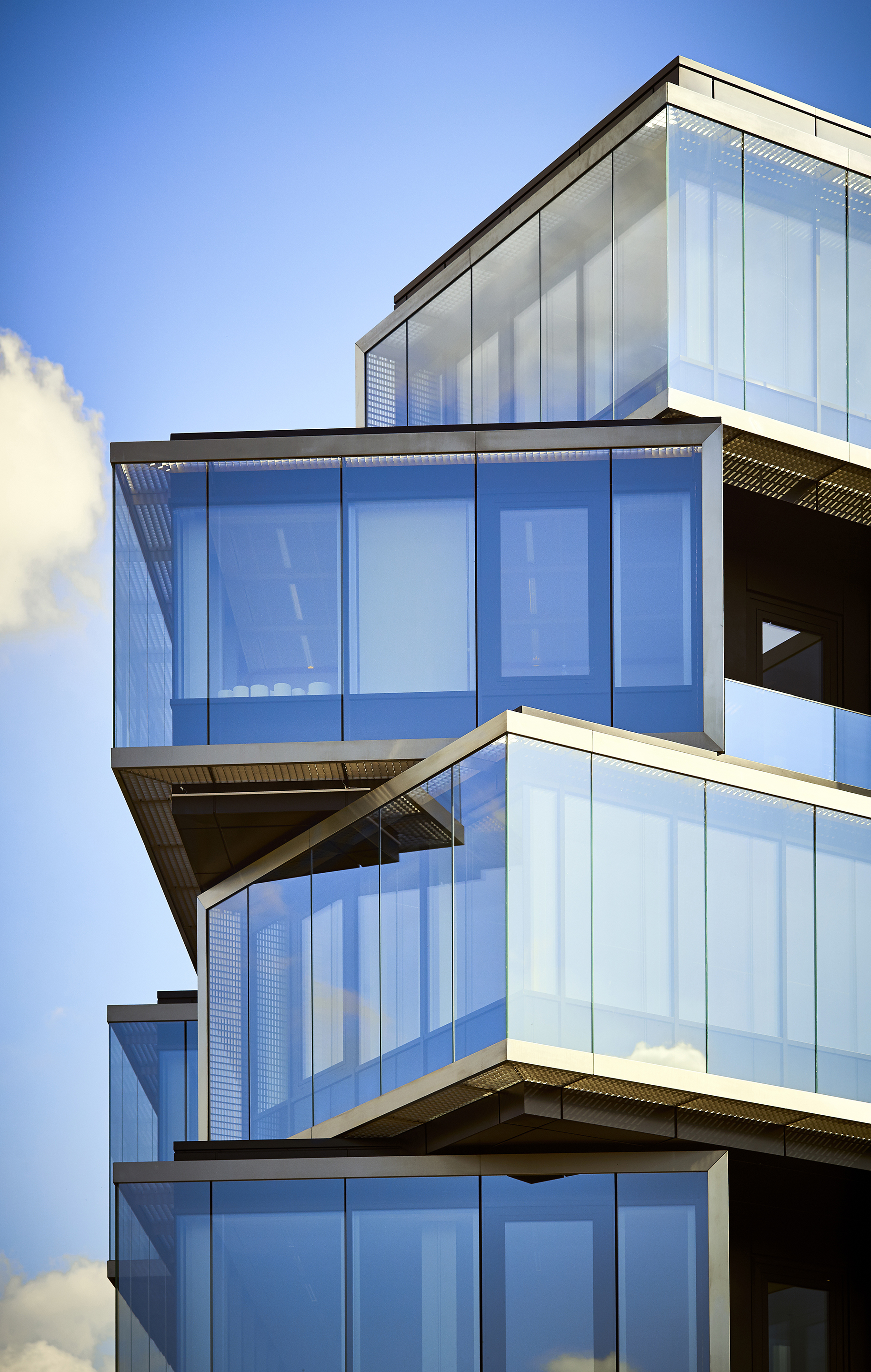 Gallery of One on One / Moreno Architecture - 10