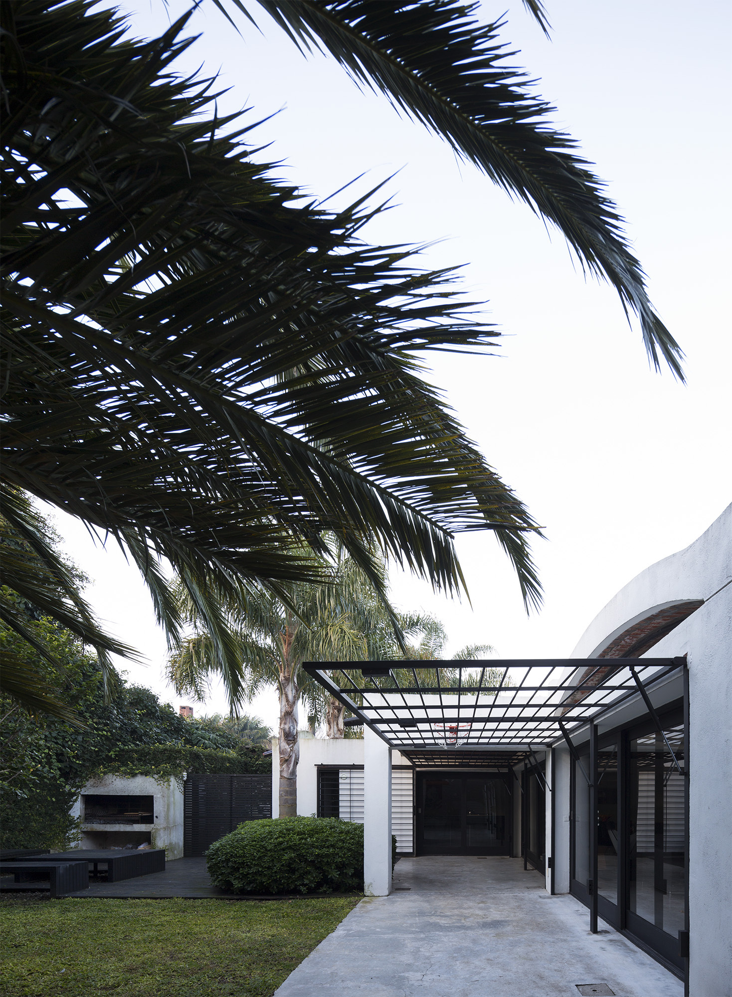 Gallery of HQ House / Fernando De Rossa + Virginia Miguel - 15