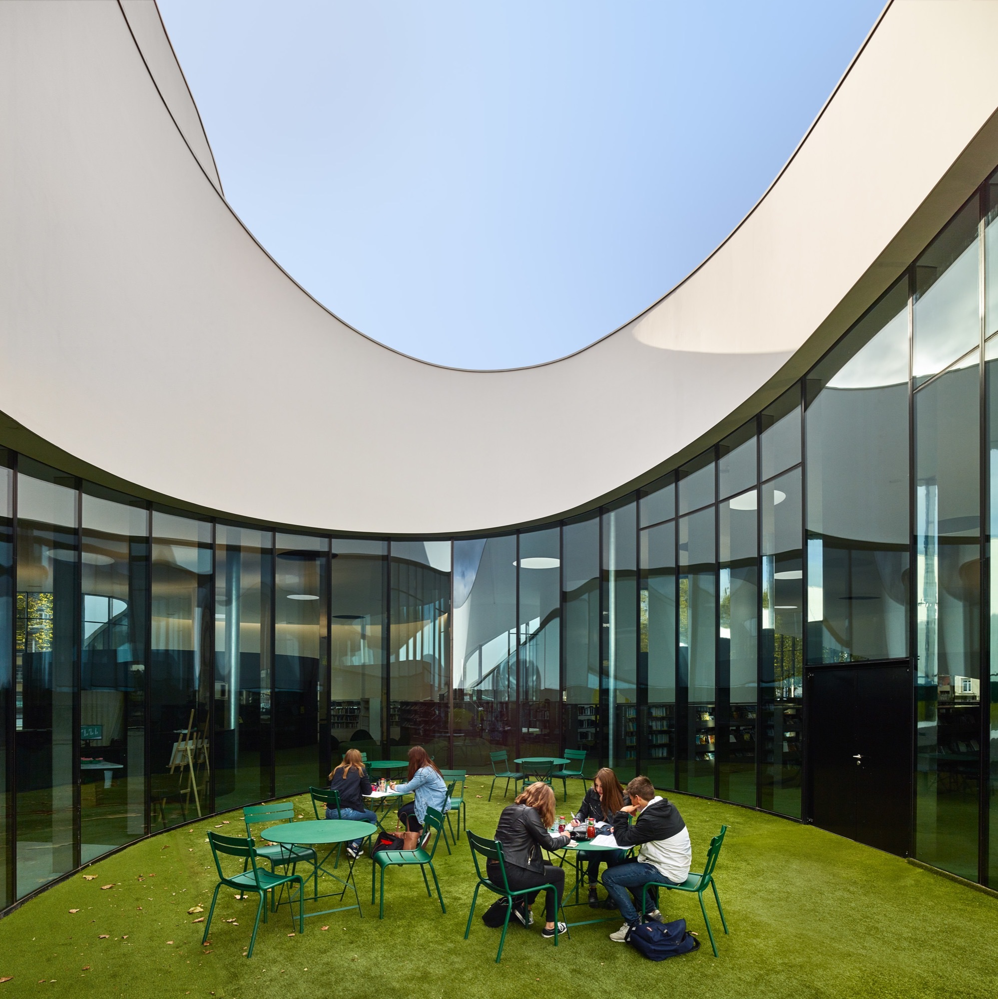 Gallery of Media Library [Third-Place] in Thionville / Dominique Coulon ...