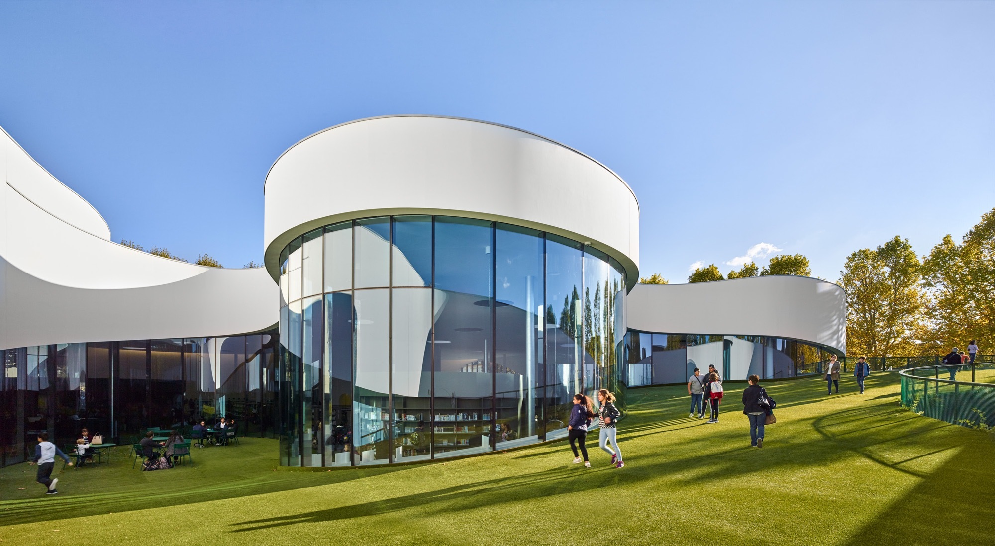 Gallery of Media Library [Third-Place] in Thionville / Dominique Coulon ...