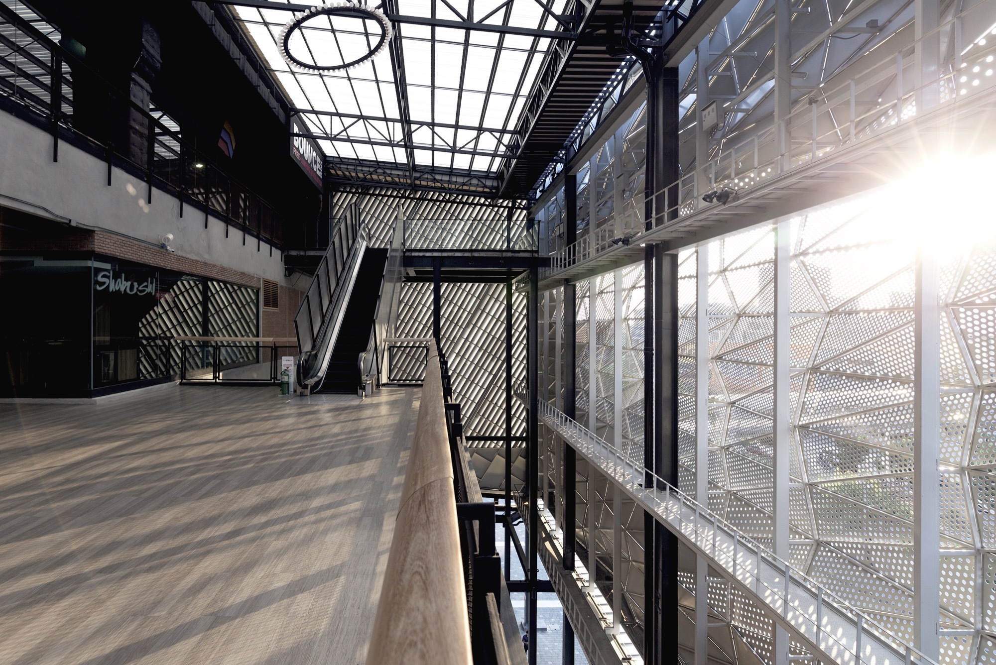 Gallery of The Street Ratchada / Architectkidd - 11