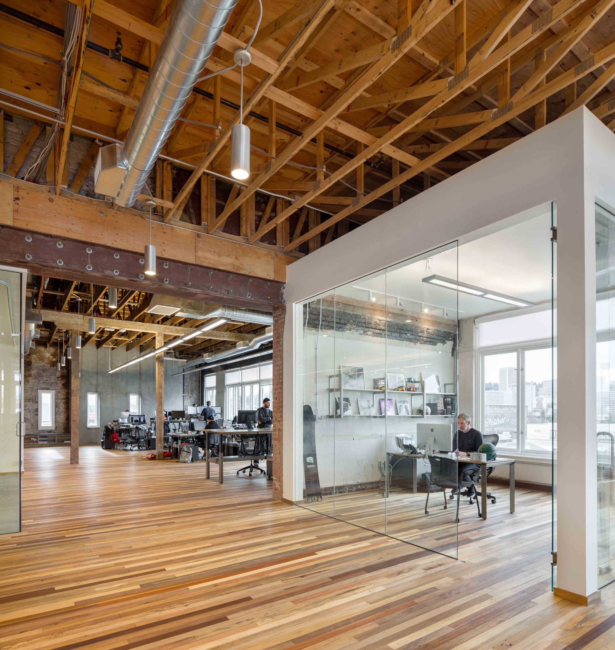 Gallery of Smith Optics Design Studio Headquarters / FFA Architecture ...