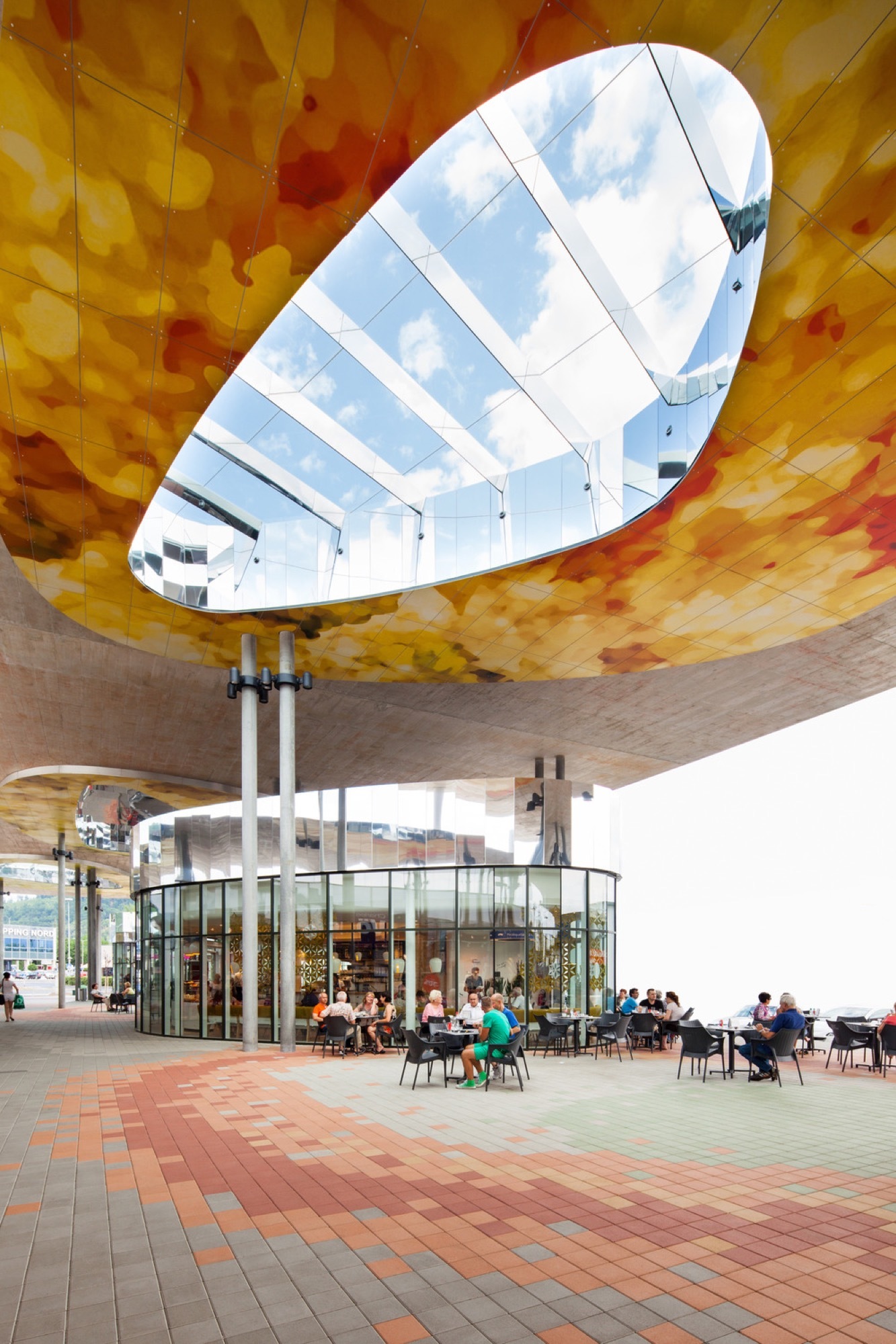 Gallery of Shopping Nord Graz / BEHF Corporate Architects - 3