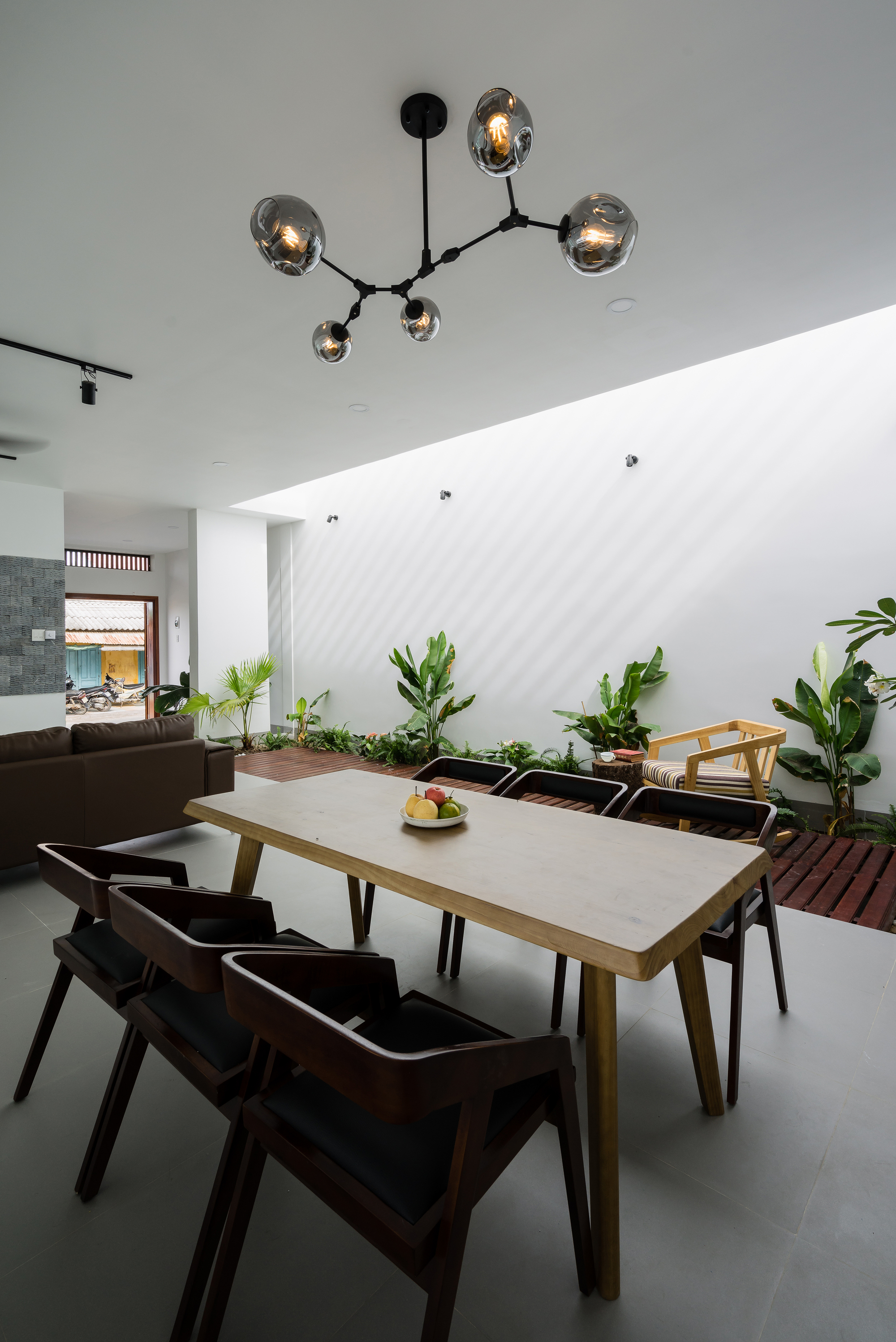 Gallery of TP House / Sawadeesign Studio - 19