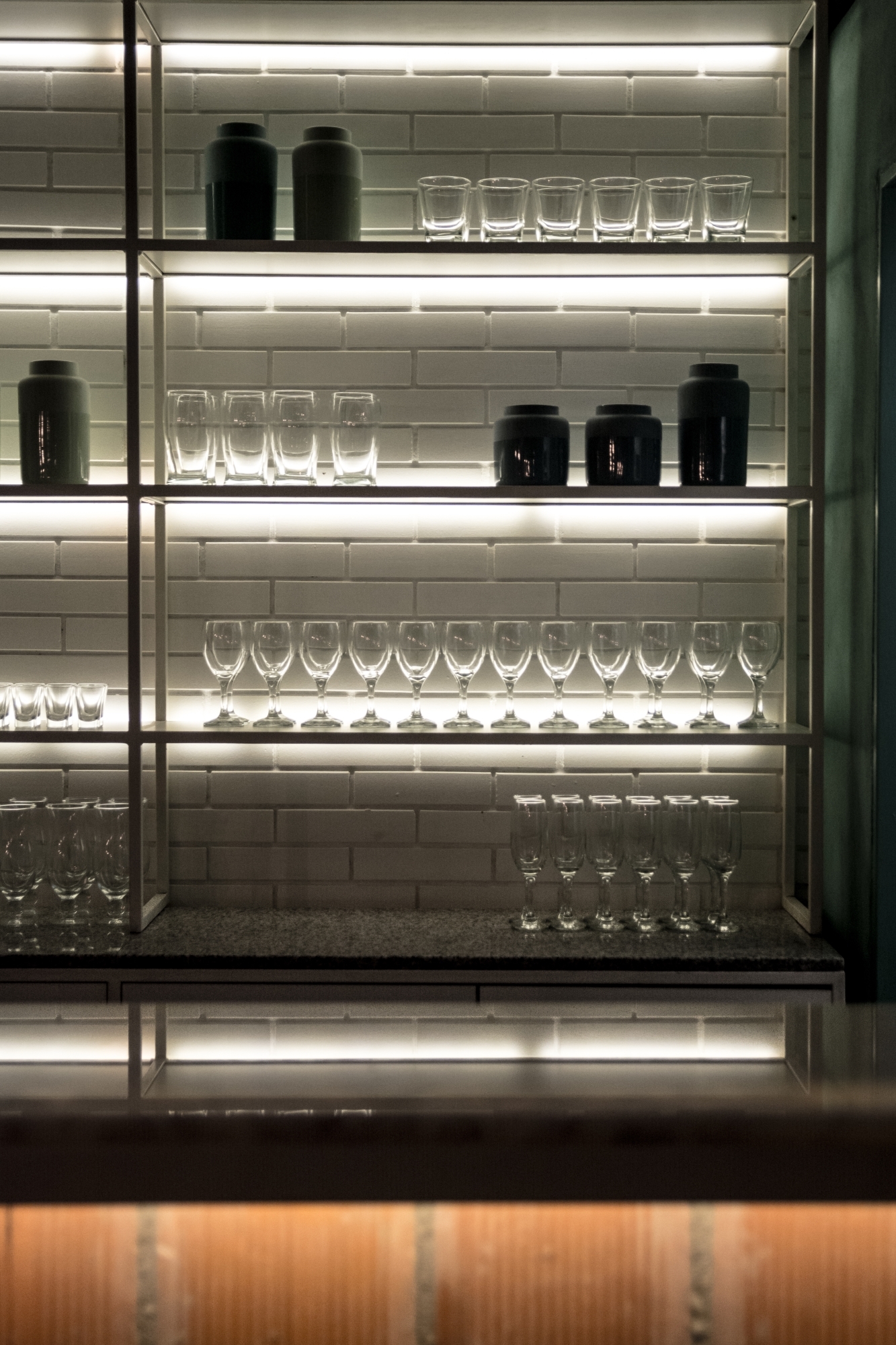 Galería de CAPRI Bar / SY - 11