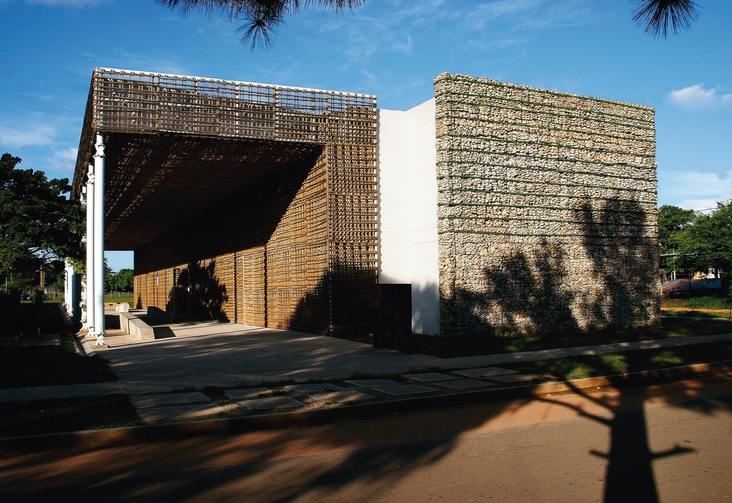 Galería de Detalles constructivos de arquitectura con materiales ...