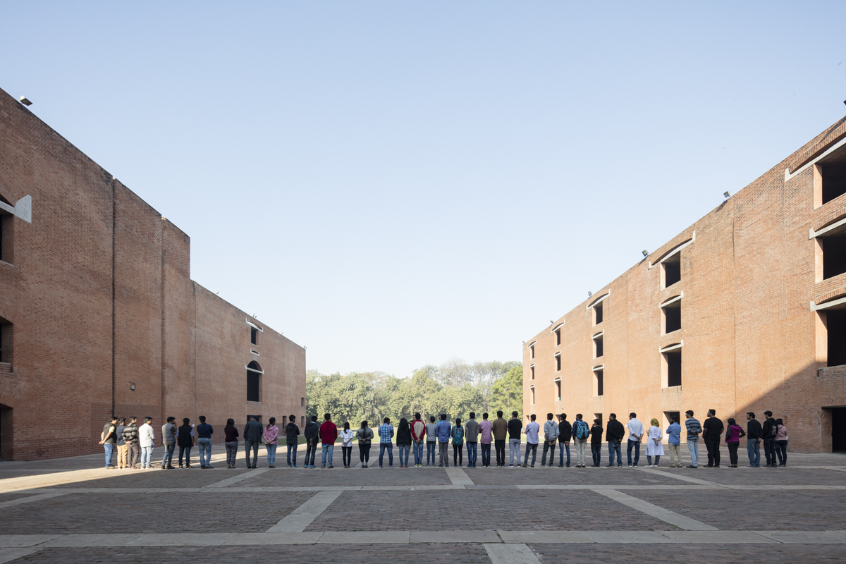 Gallery of Louis Kahn's Indian Institute of Management in Ahmedabad ...