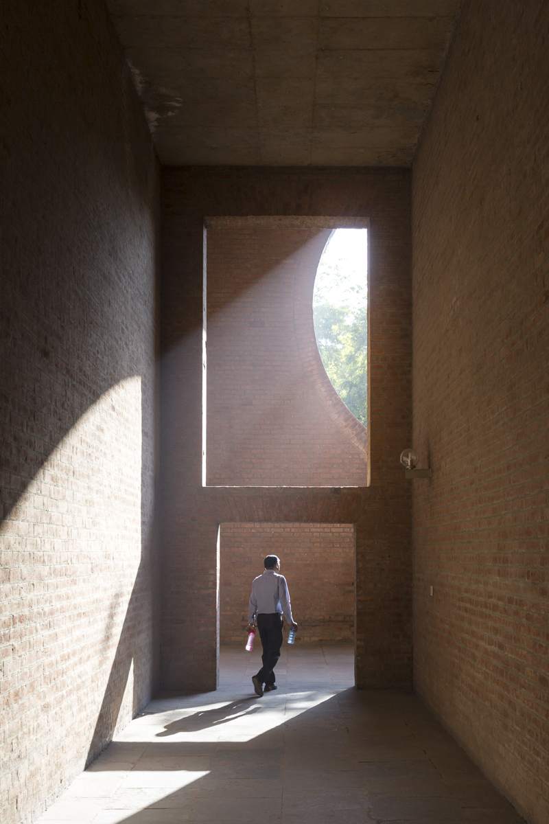 Gallery of Louis Kahn's Indian Institute of Management in Ahmedabad ...