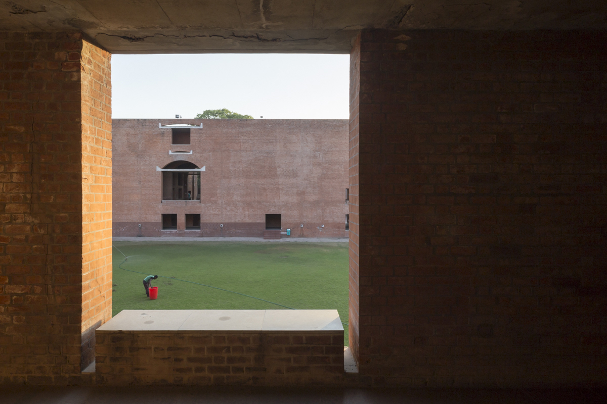 Gallery of Louis Kahn's Indian Institute of Management in Ahmedabad ...