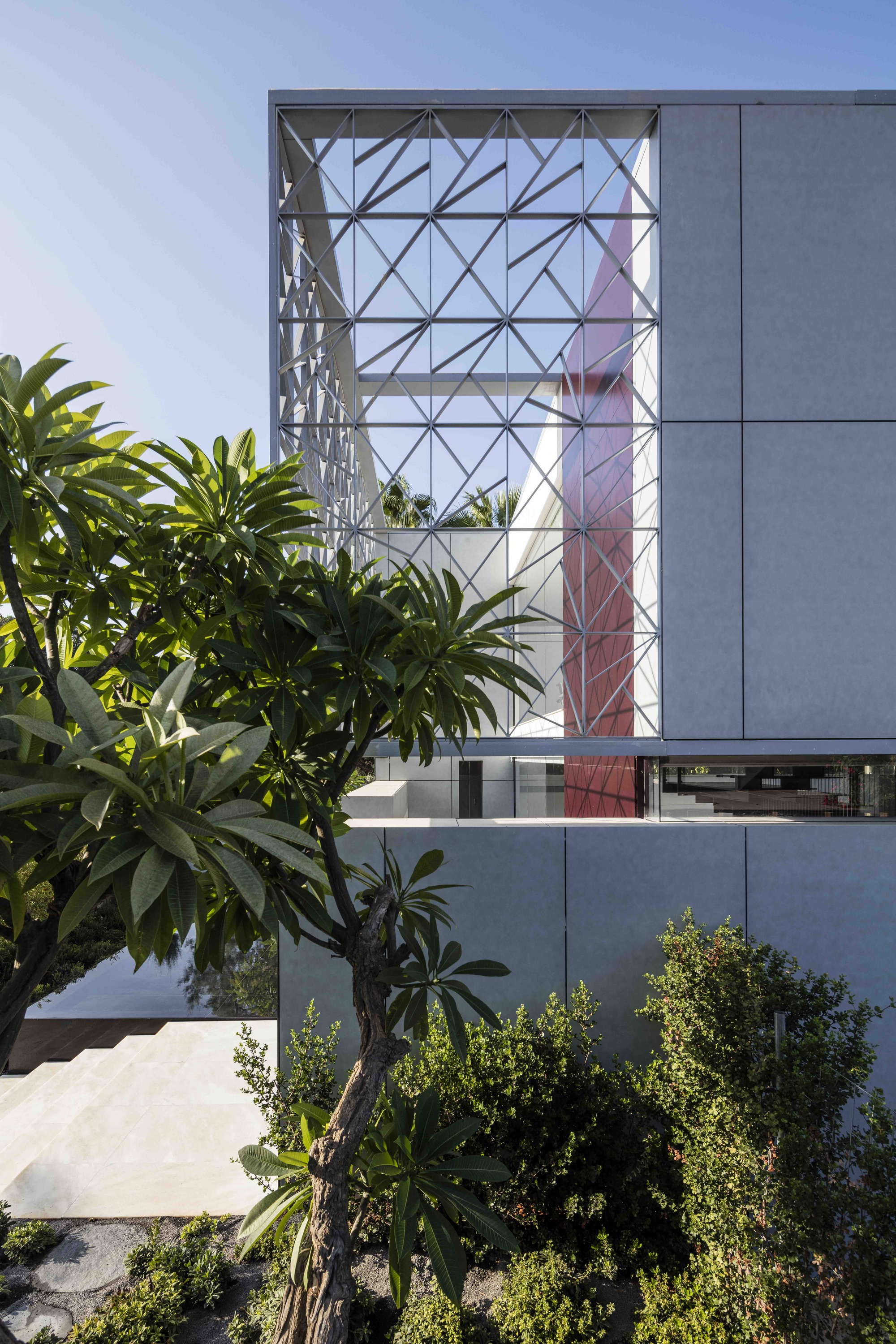 Gallery of N2 House / Pitsou Kedem Architects - 48