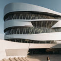 Museo Mercedes-Benz / UNStudio | ArchDaily México