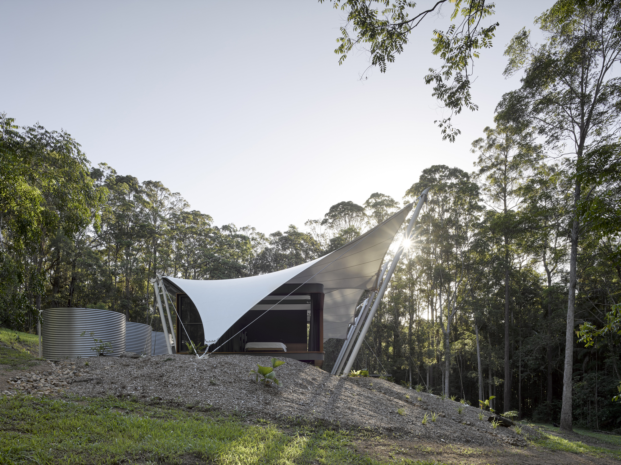 Gallery of Tent House / Sparks Architects - 9