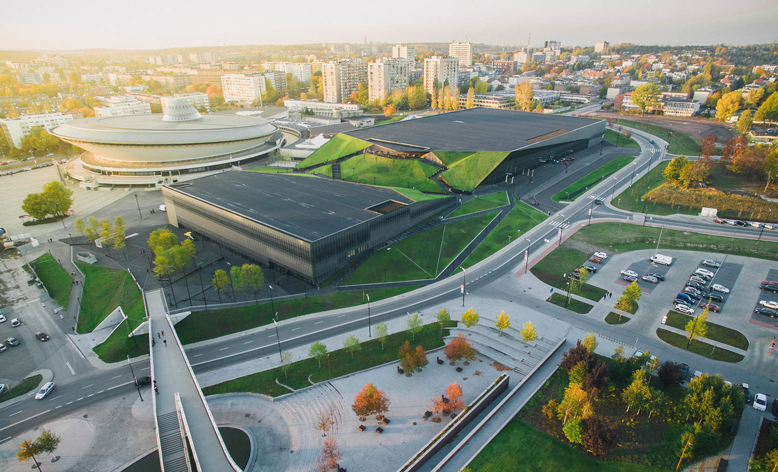 Gallery of Acoustics and Auditoriums: 30 Sections to Guide Your Design - 18