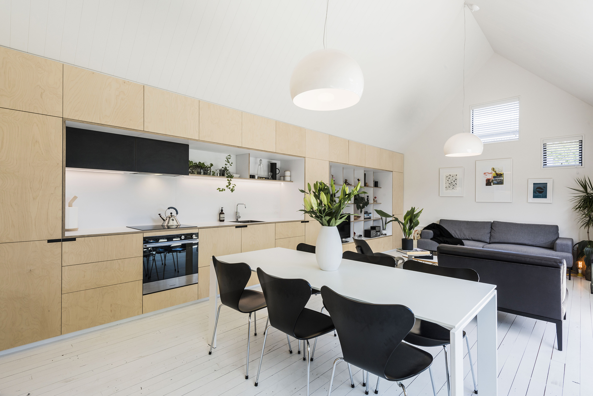 Gallery of Urban Cottage / CoLab Architecture - 17