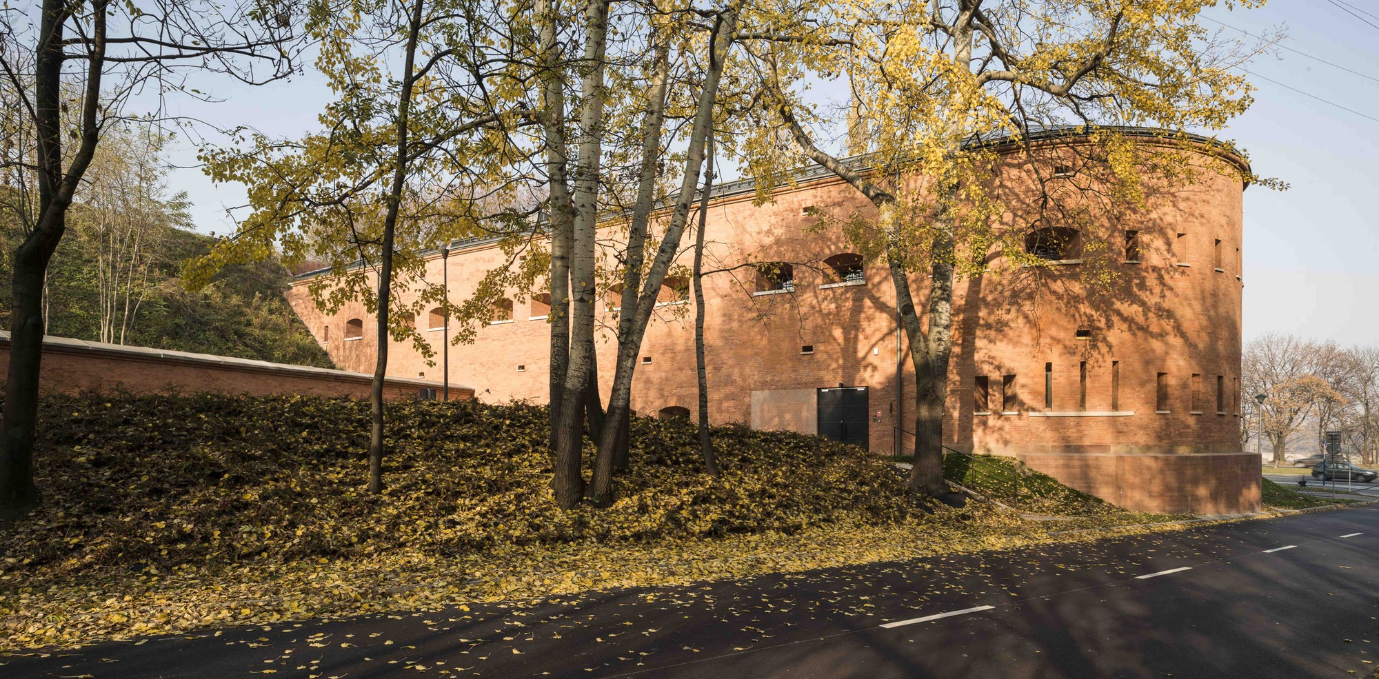 Gallery of Katyn Museum / BBGK Architekci - 10
