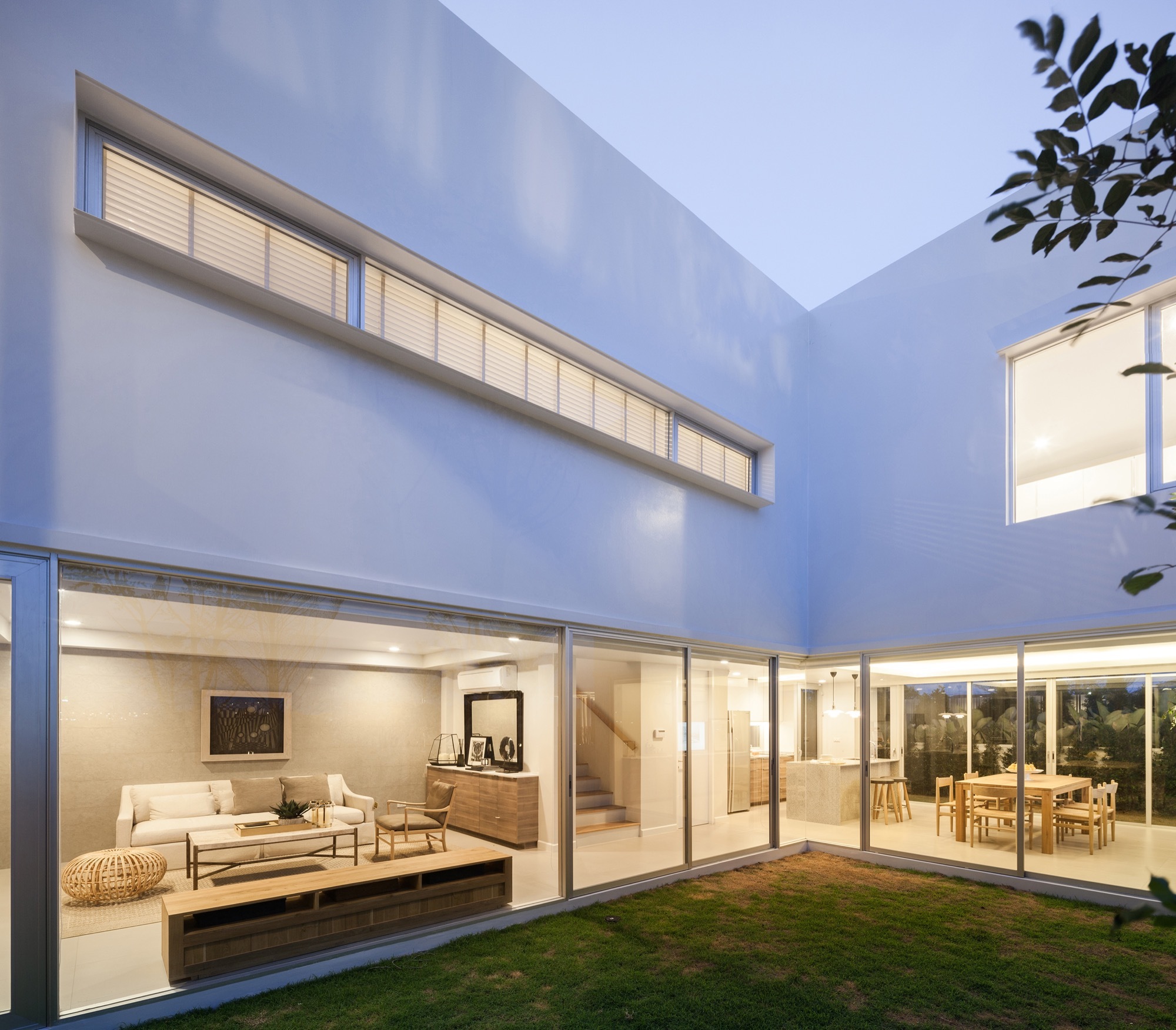 Gallery of Courtyard Villa / Black Pencils Studio - 8