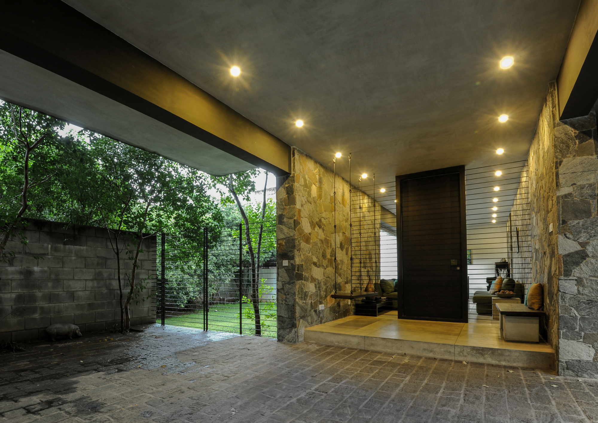 Gallery of 'Urban Envelope' Samuel House / MMGS Architects - 2