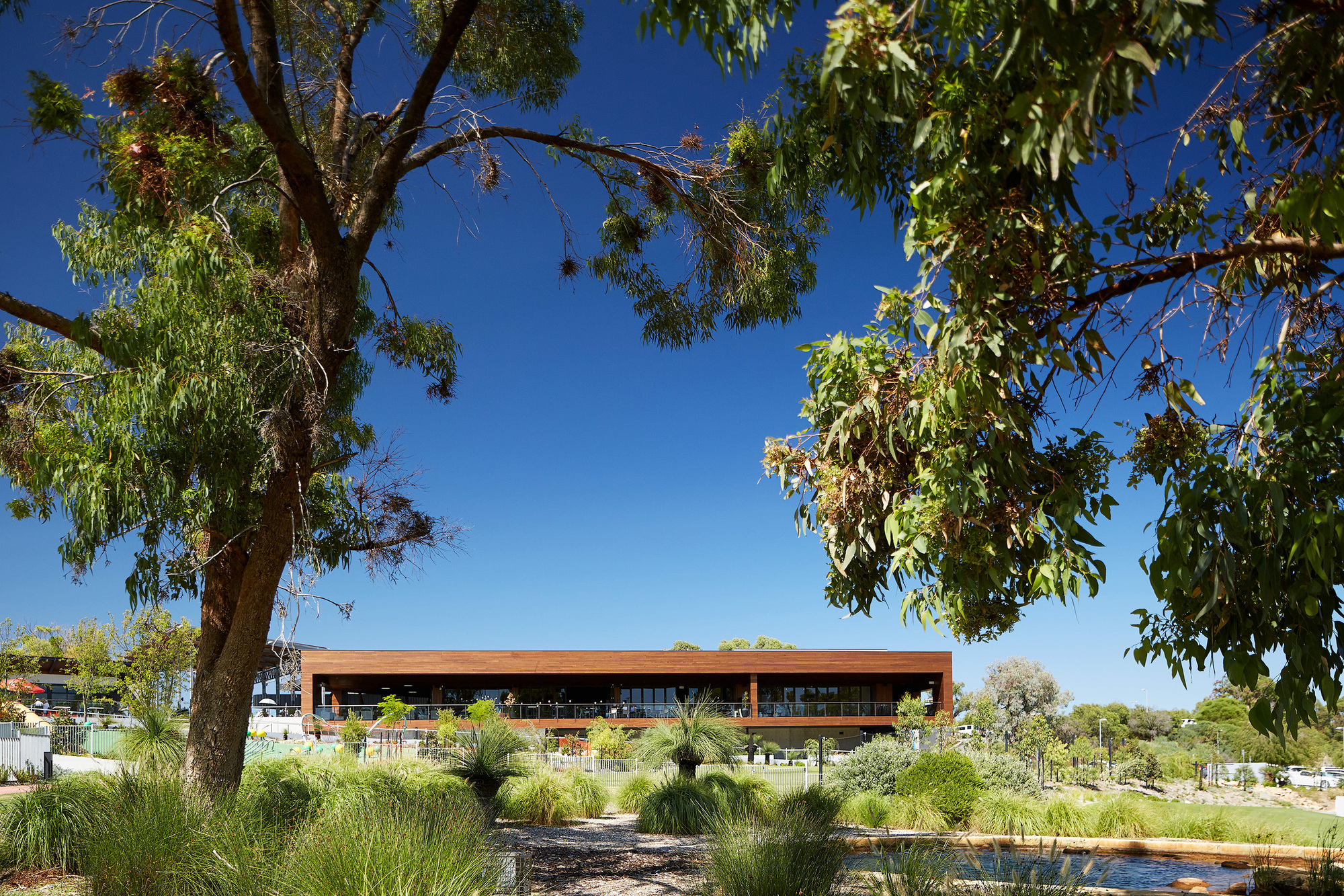 Gallery of Wembley Golf Course / Gresley Abas Architects - 9