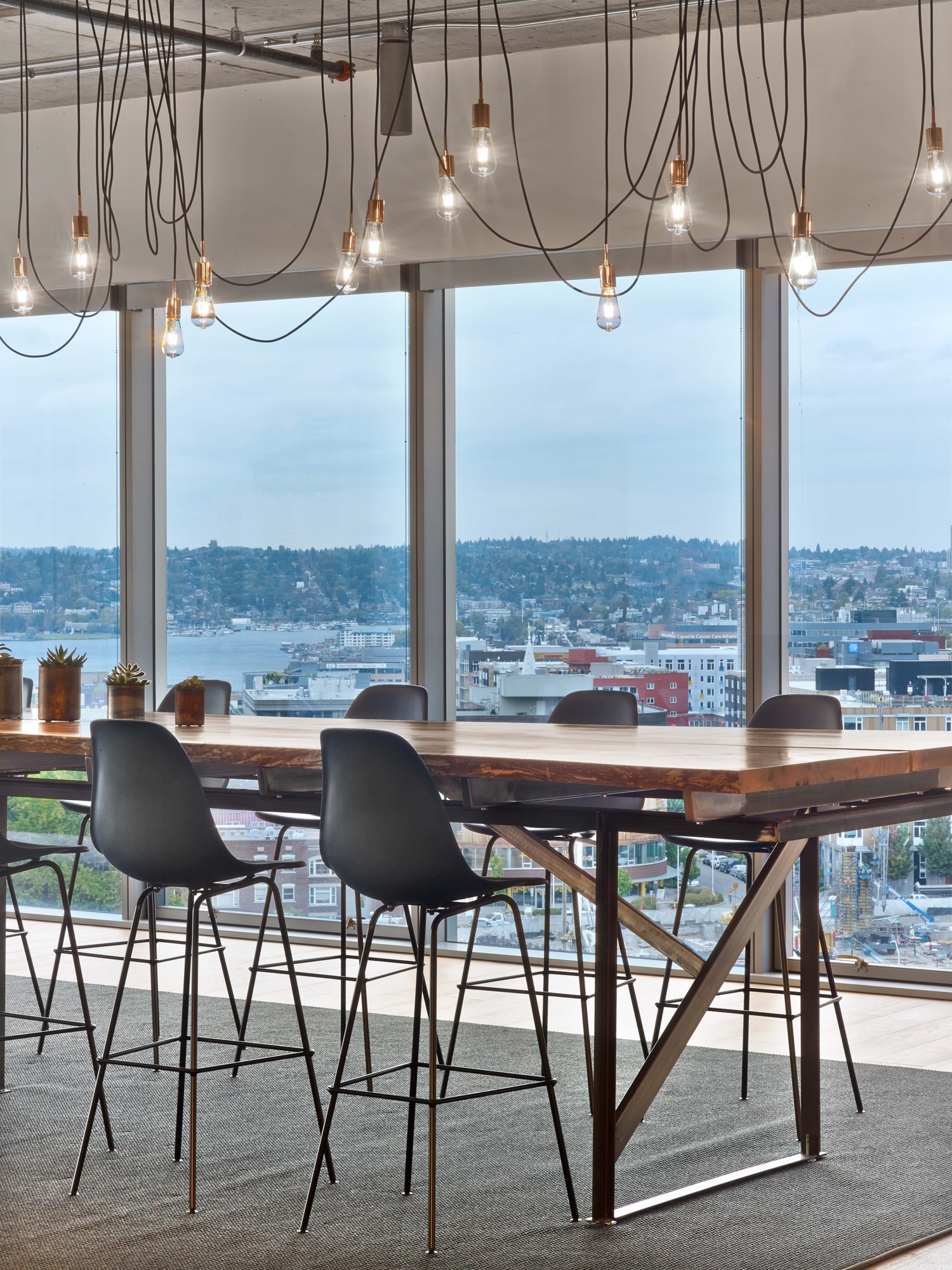 Gallery of HBO Seattle Workspace / Rapt Studio - 19