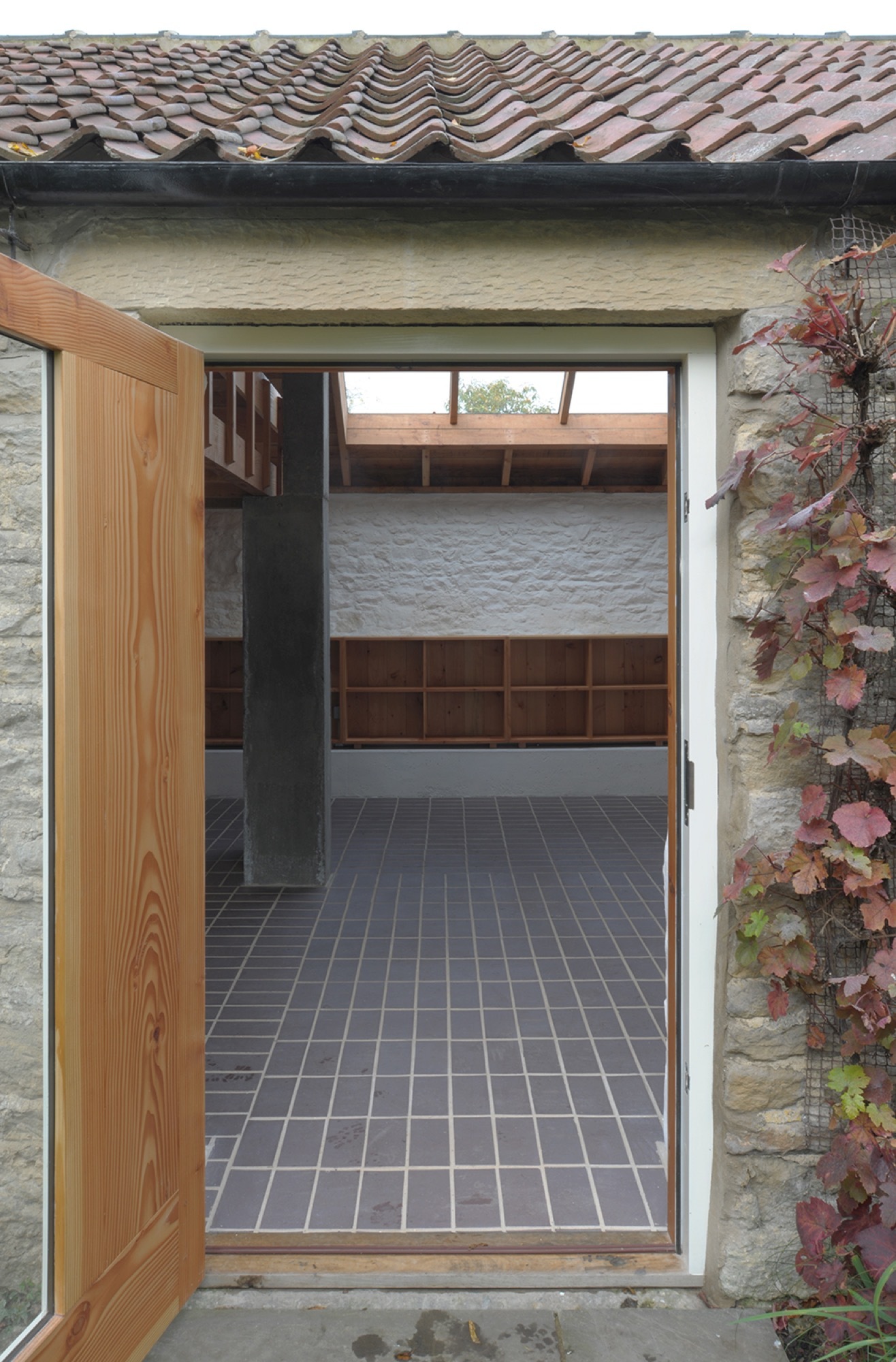 Gallery of Harewood Studio / Hugh Strange Architects - 6