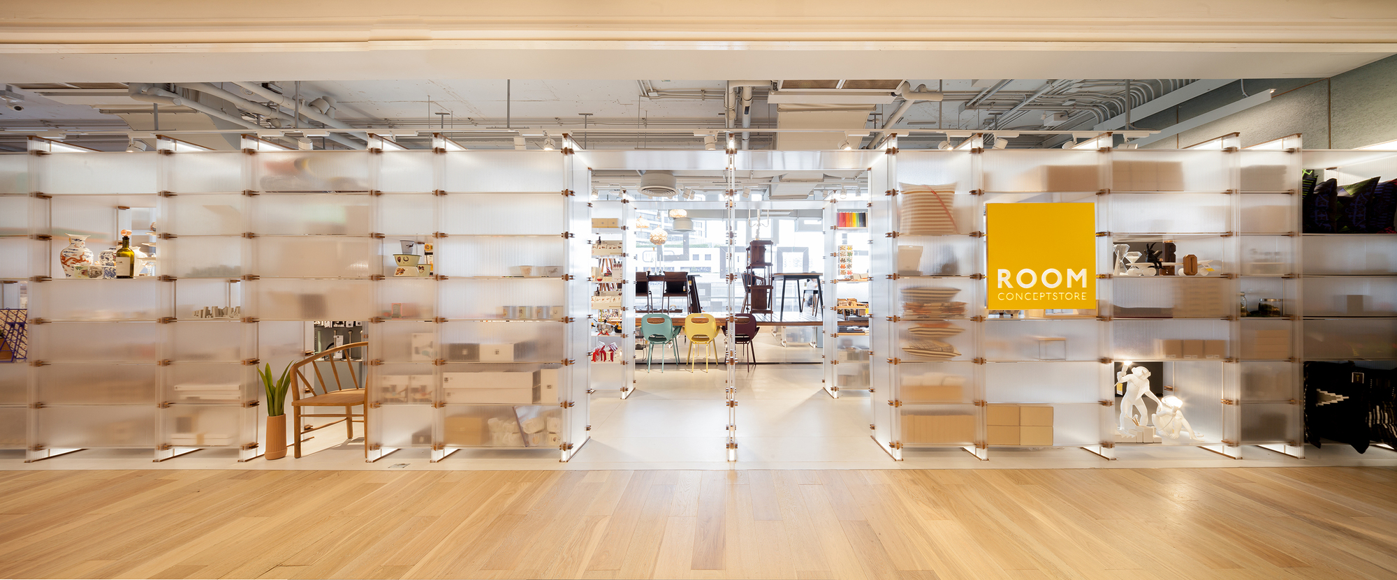 Gallery of ROOM Concept Store / Maincourse Architect - 9
