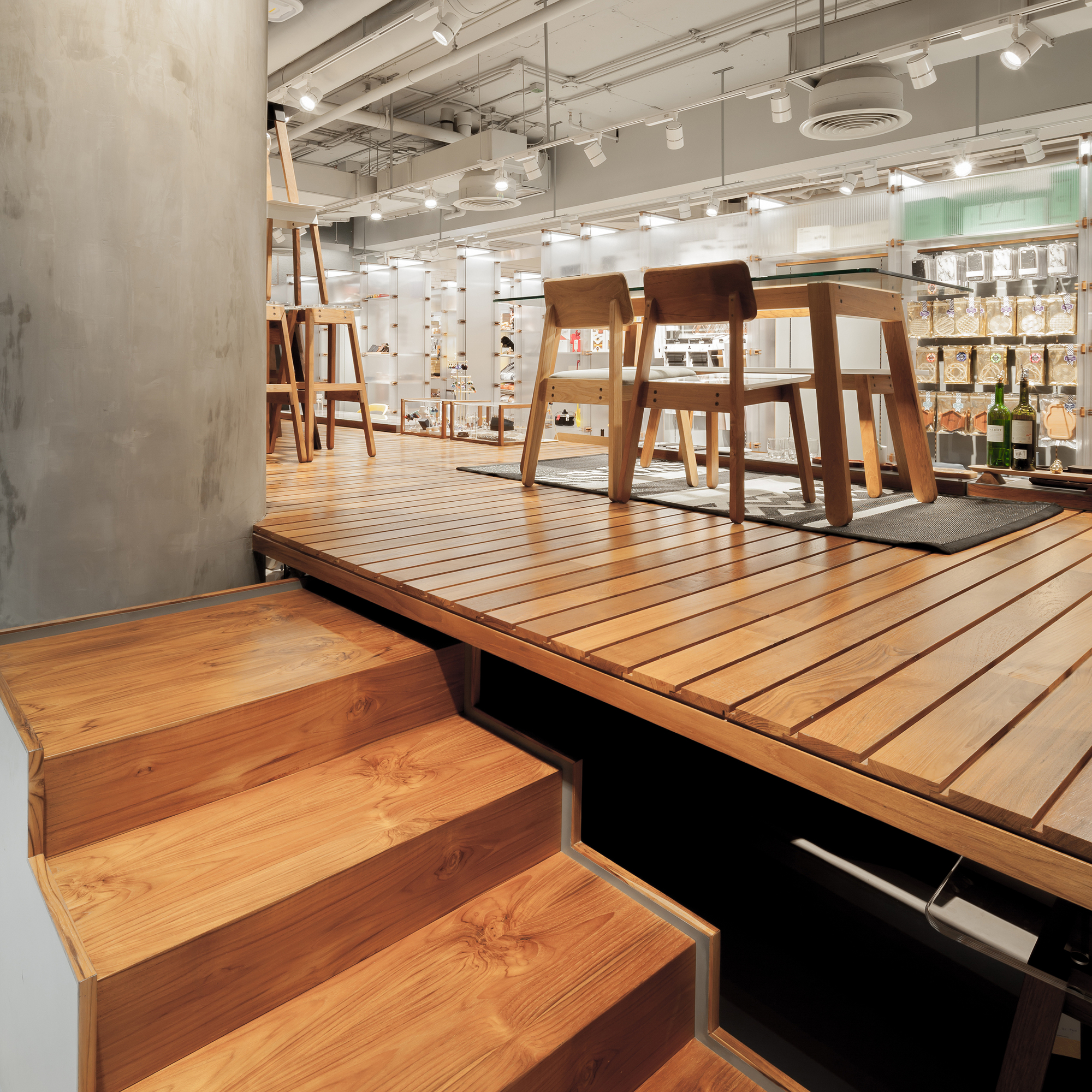 Gallery of ROOM Concept Store / Maincourse Architect - 10