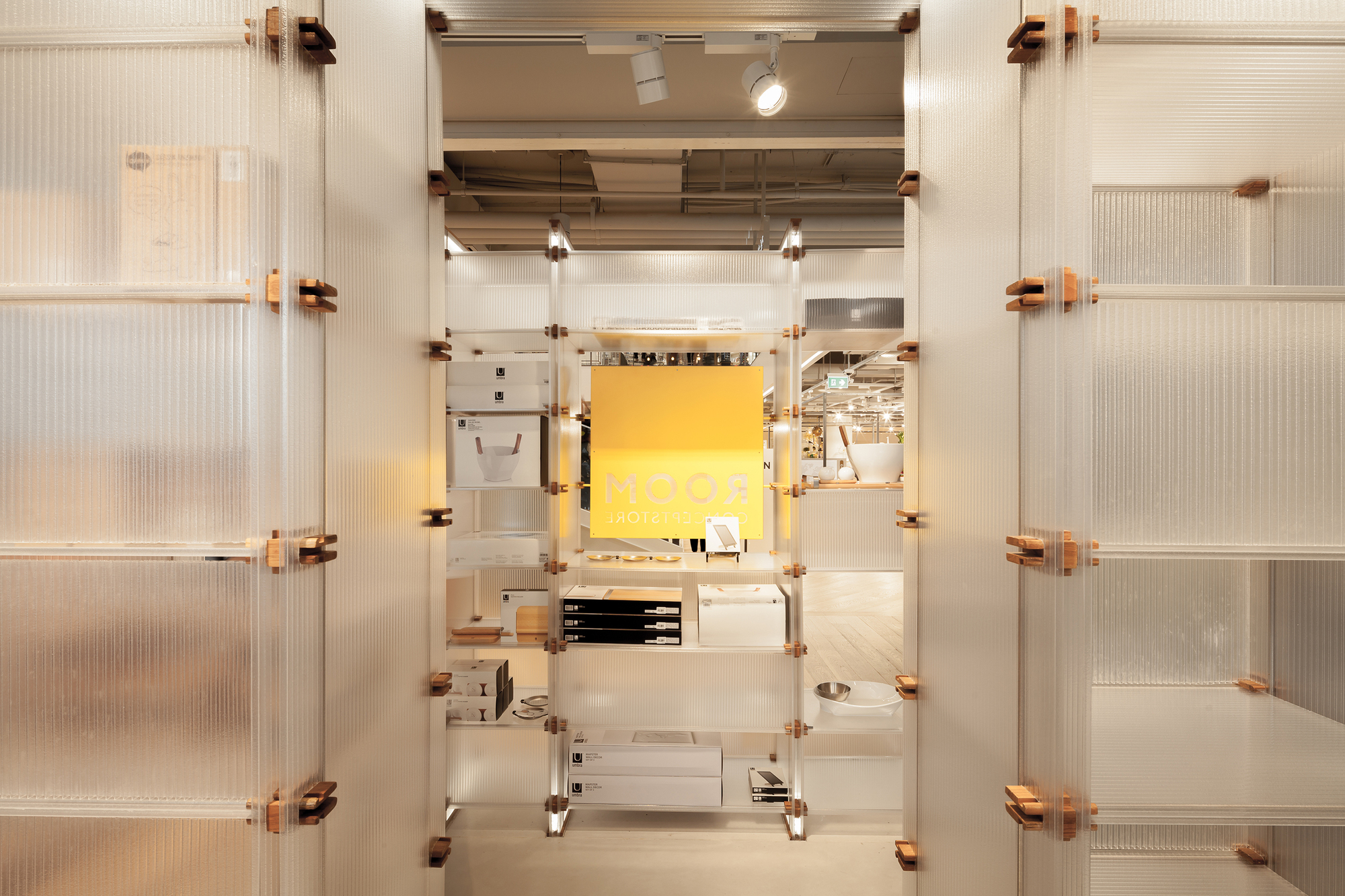 Gallery of ROOM Concept Store / Maincourse Architect - 26